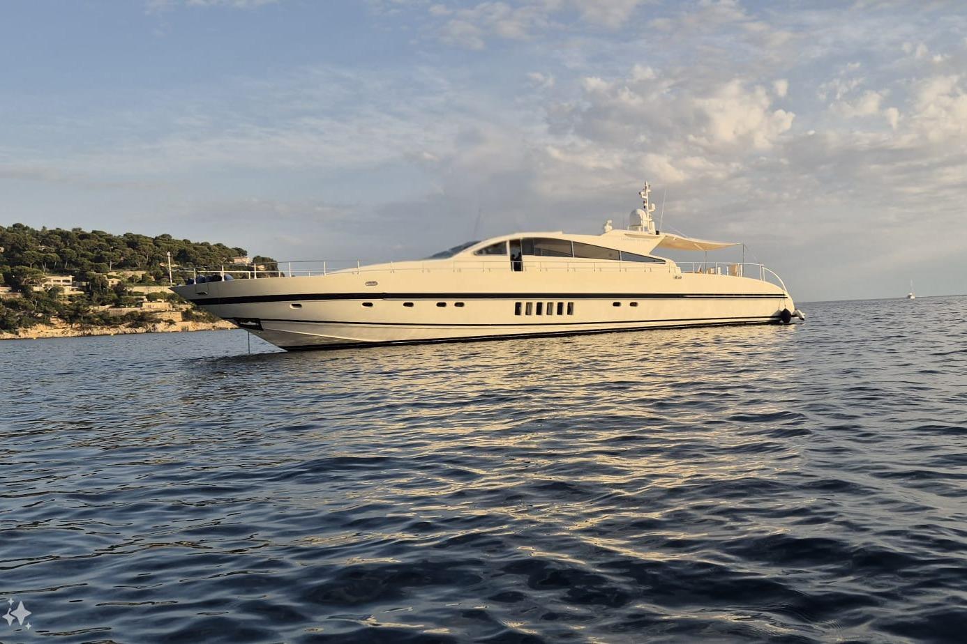 DG 2002 Arno Leopard 27 Yacht For Sale in Cannes - Next Generation Yachting