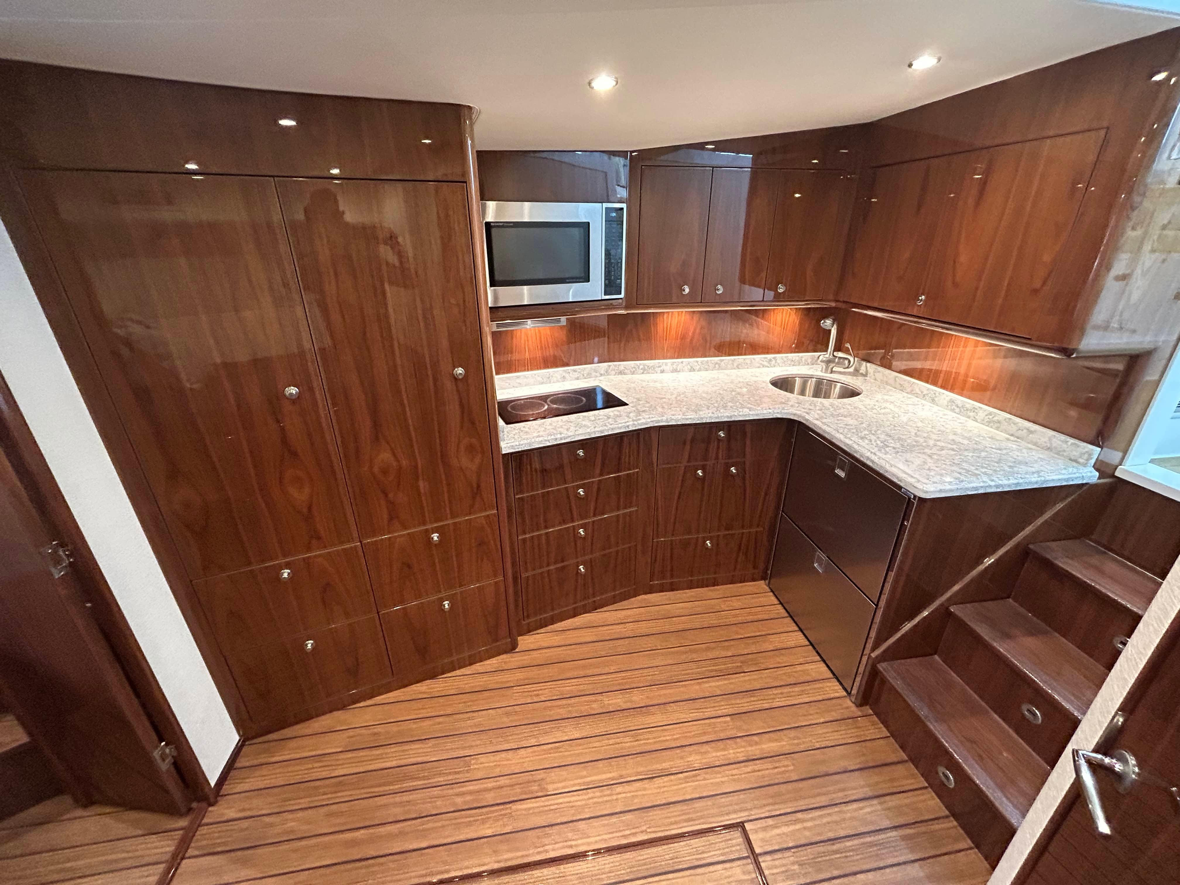 2021 Viking 46 Billfish For Sale | Sturgeon Bay, WI, US | JBYS #B4942