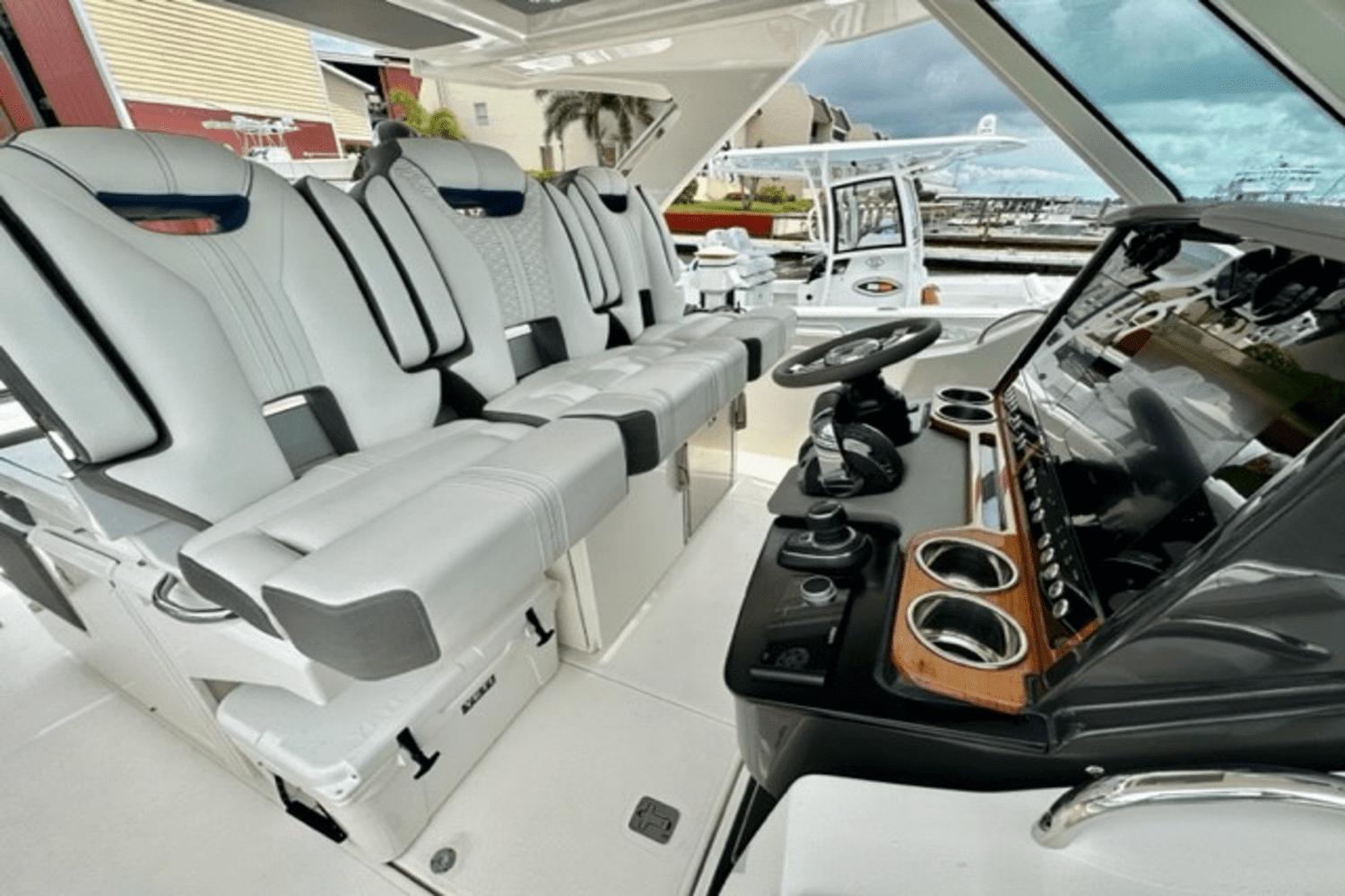 2022 34 Tiara Yachts 34 LS Boats for Sale