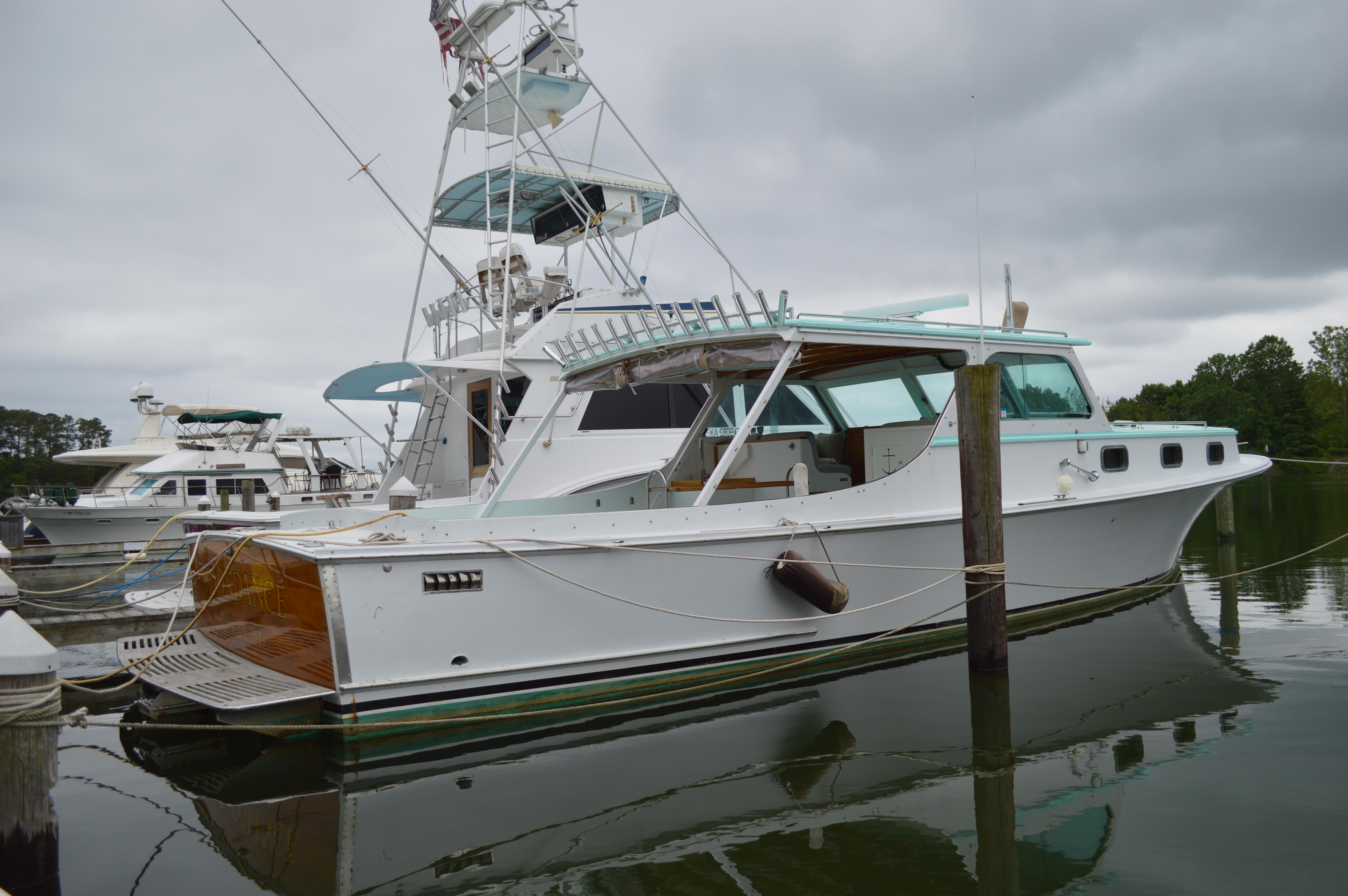 1966 Custom Deadrise | Dominion Yachts