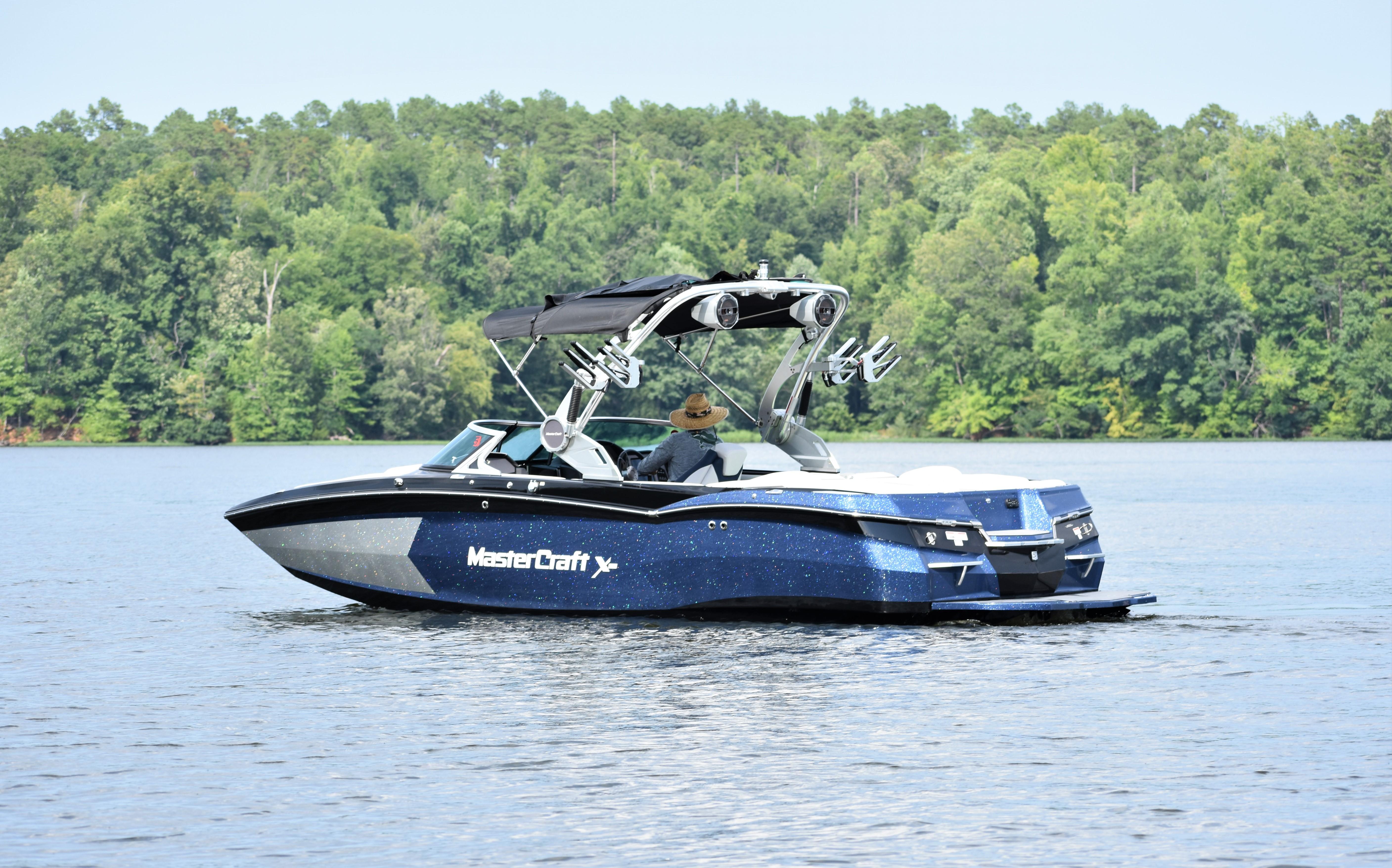 2018 Mastercraft XStar | Yachts360