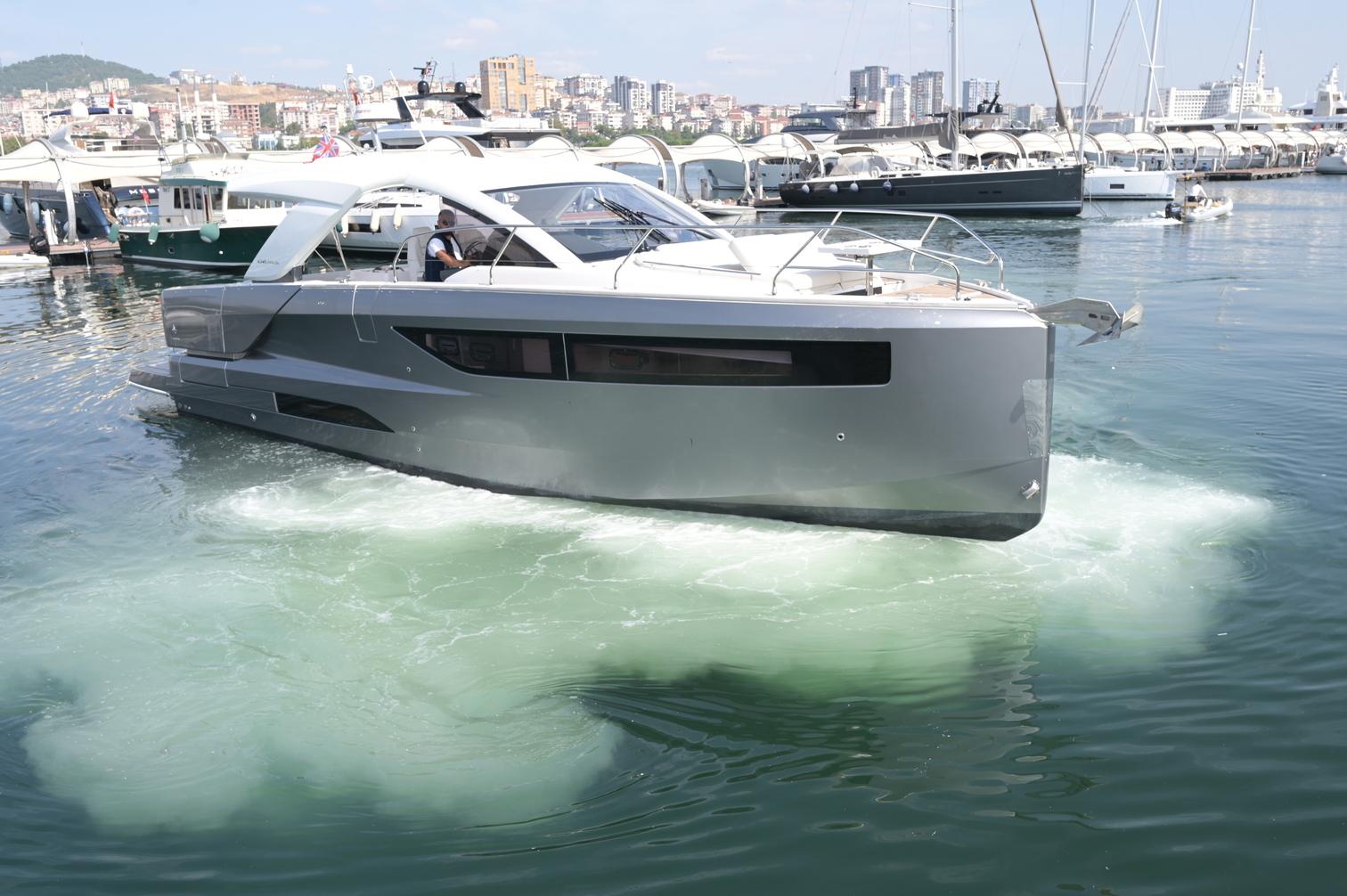 Azak Yacht for Sale | 43 Jeanneau Yachts ISTANBUL, Turkey | Denison ...