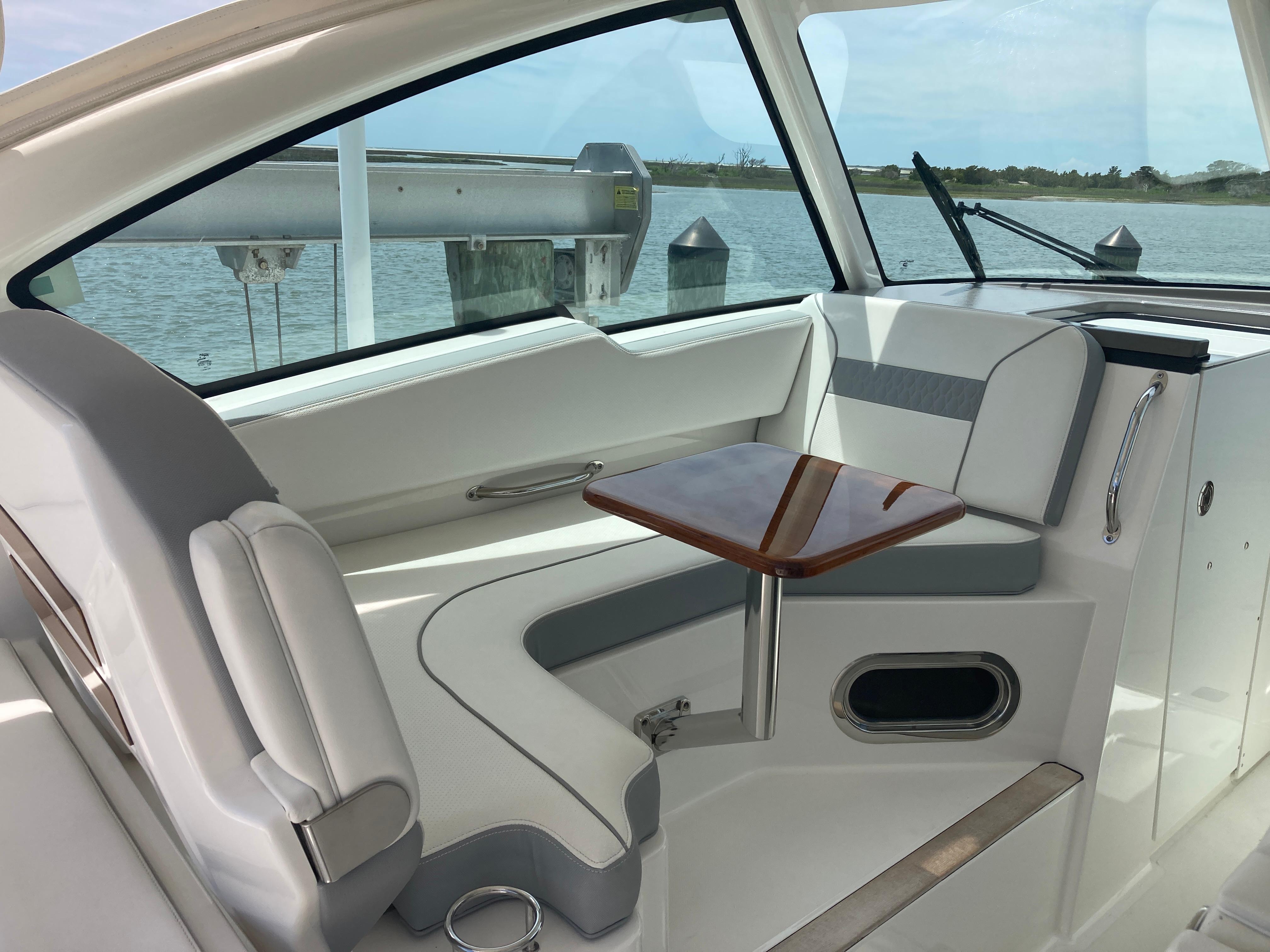 Yacht for Sale | 32 Pursuit Yachts Beaufort, NC | Denison Yacht Sales