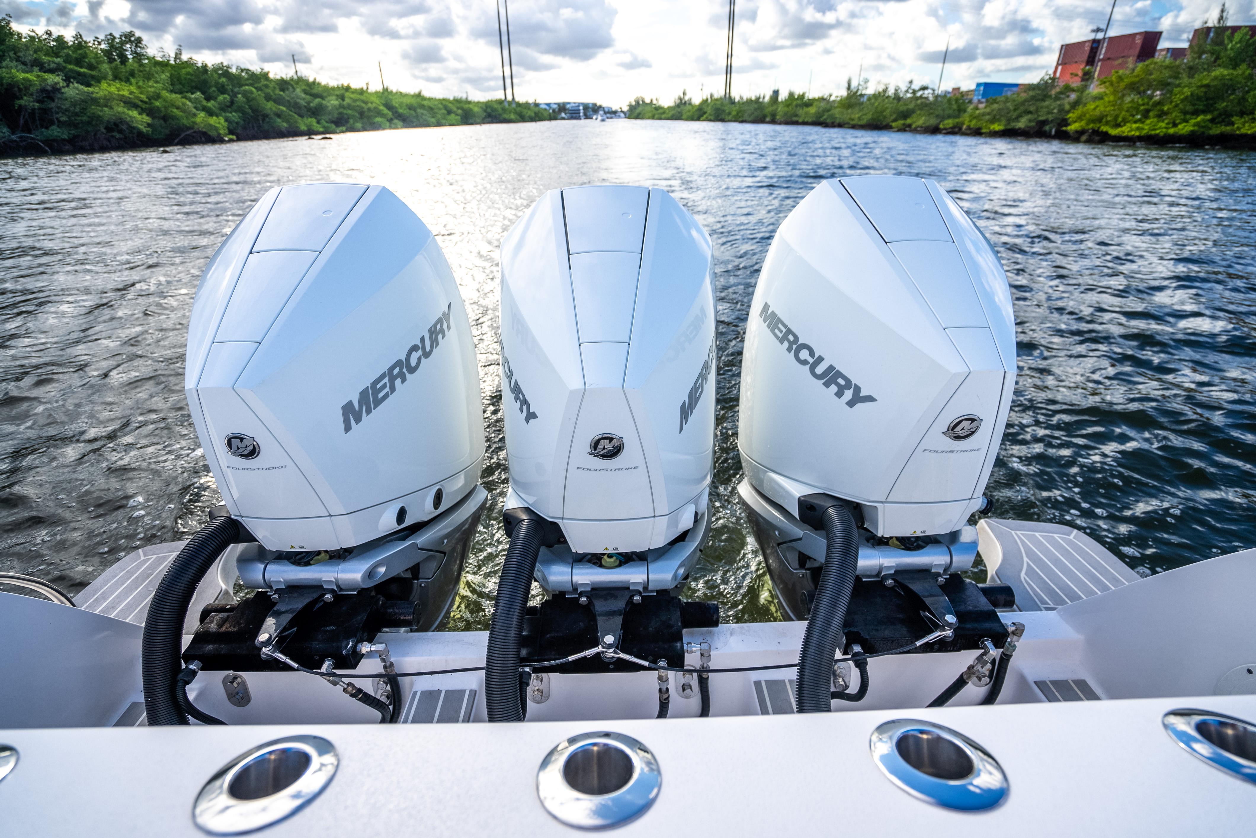 2022 37 Intrepid 375 Nomad FE Boats for Sale