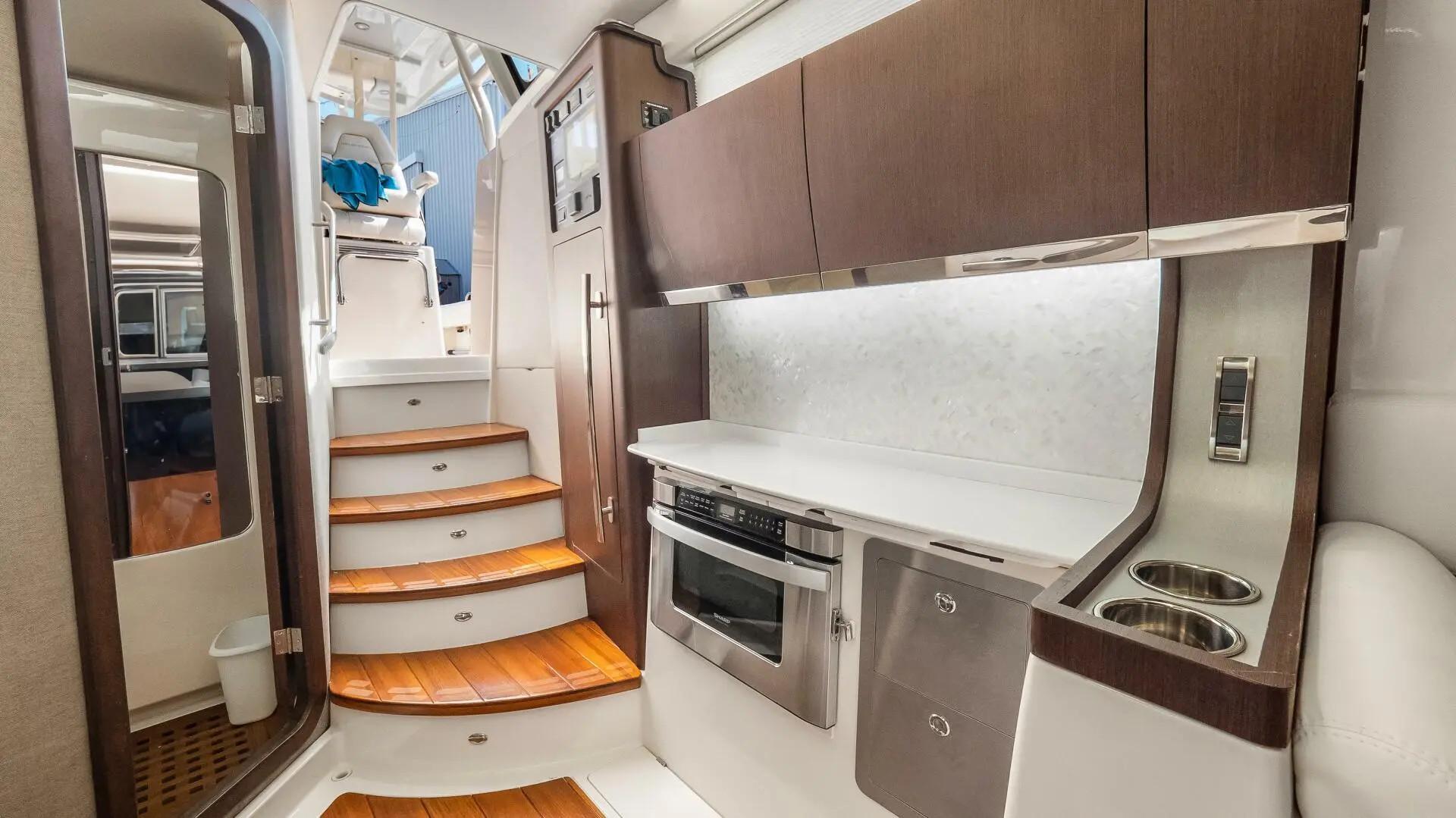 - Grady-White Canyon 456 2022 - Flagler Yachts