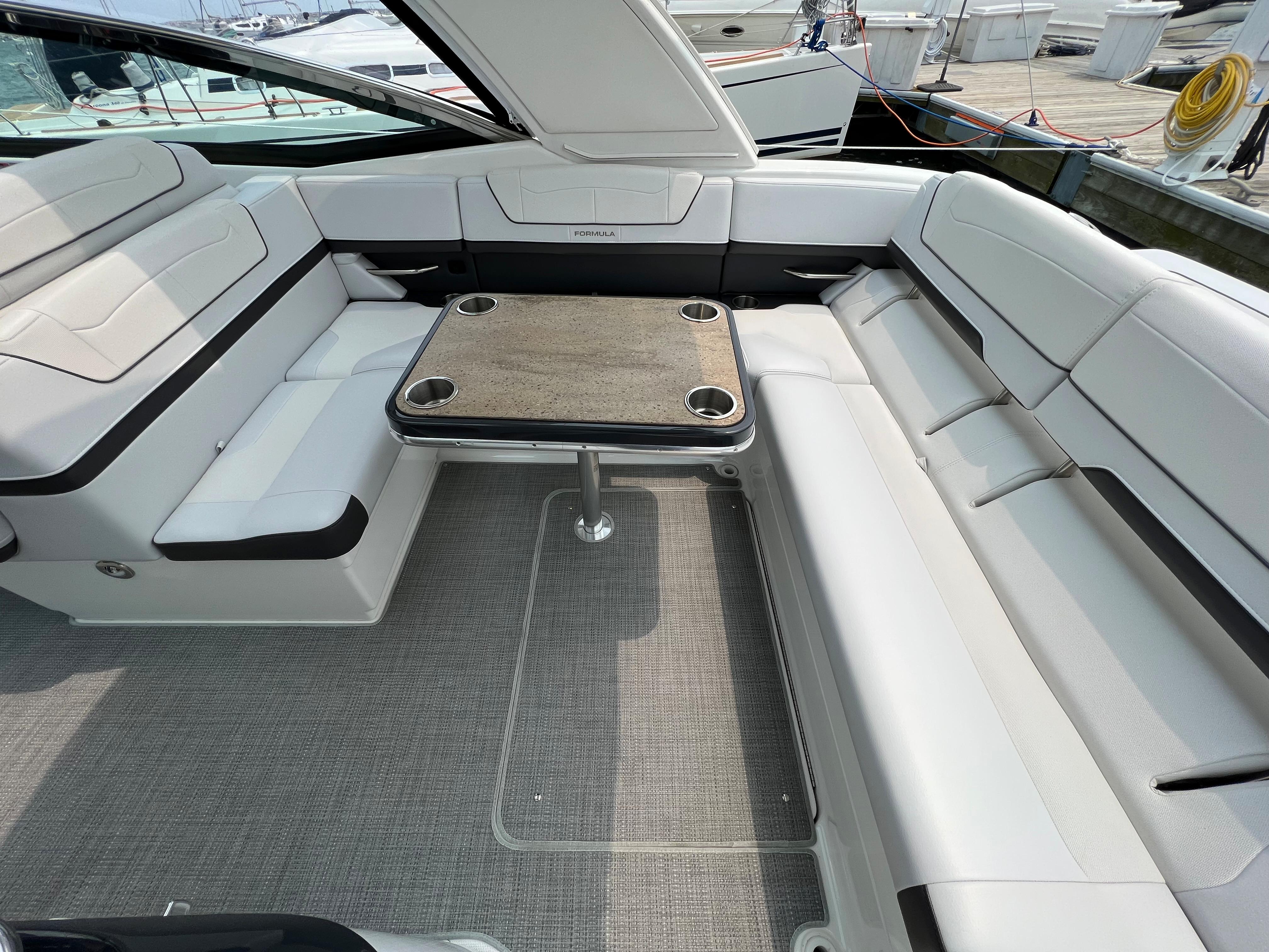 2020 35 Formula 350 SS Boats for Sale