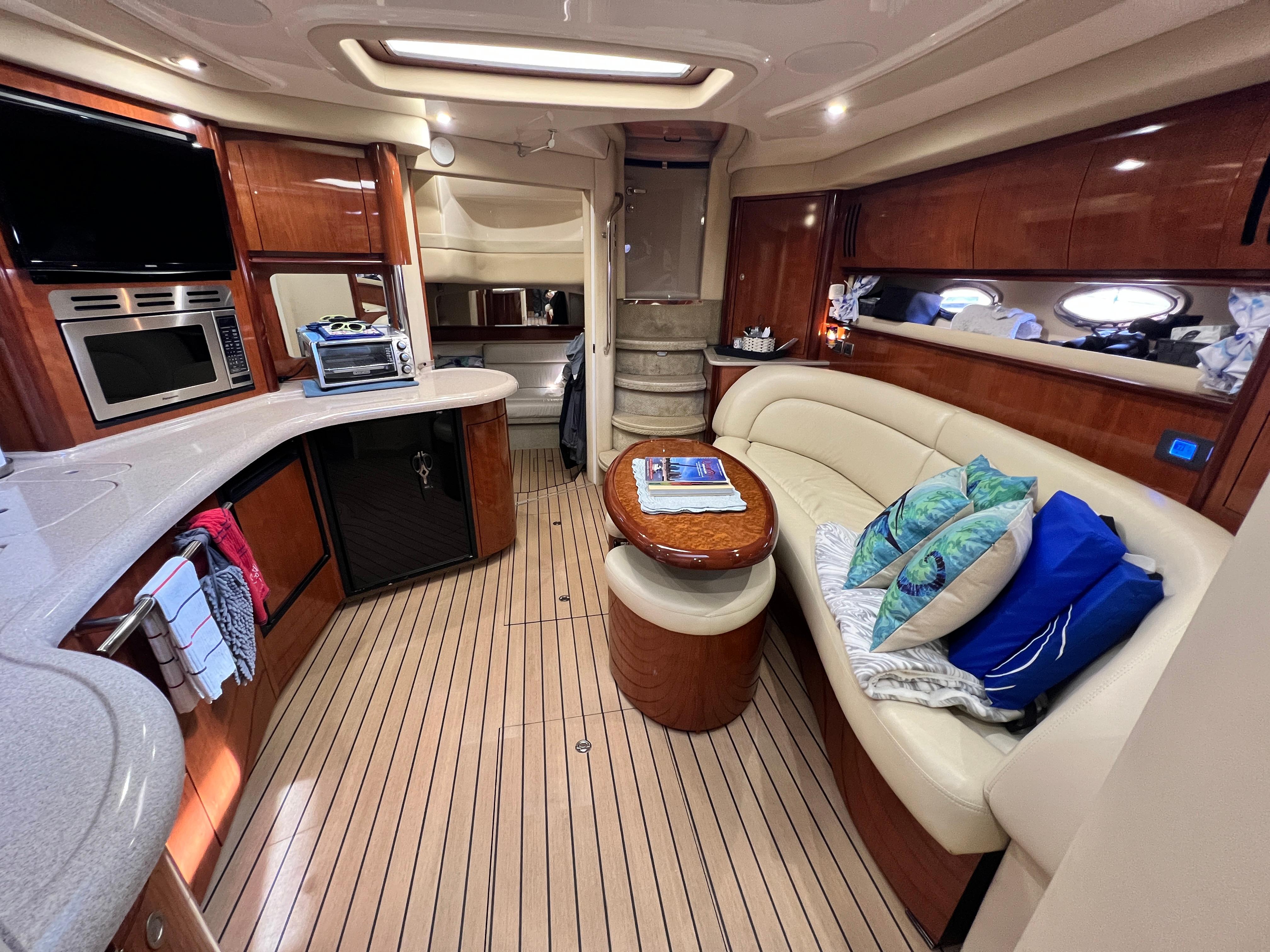2004 Sea Ray 420 Sundancer REBEL YELL - South Jersey Yacht Sales