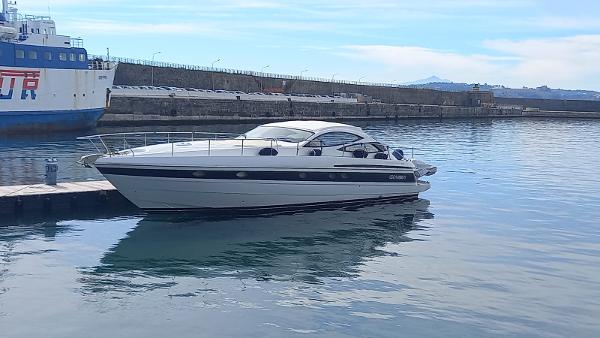 2001 55 9 Pershing 52 Boats for Sale