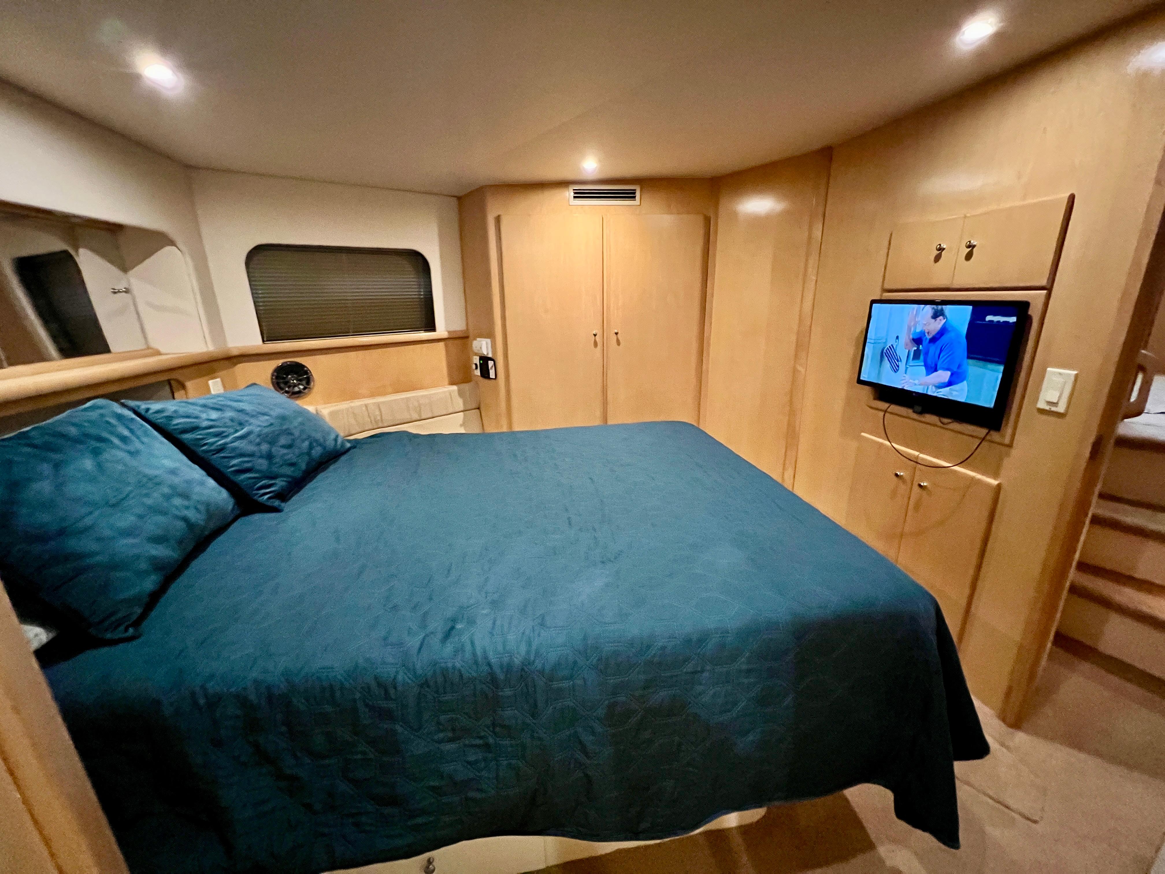 1998 Carver 405 Aft Cabin Peace Out - South Jersey Yacht Sales