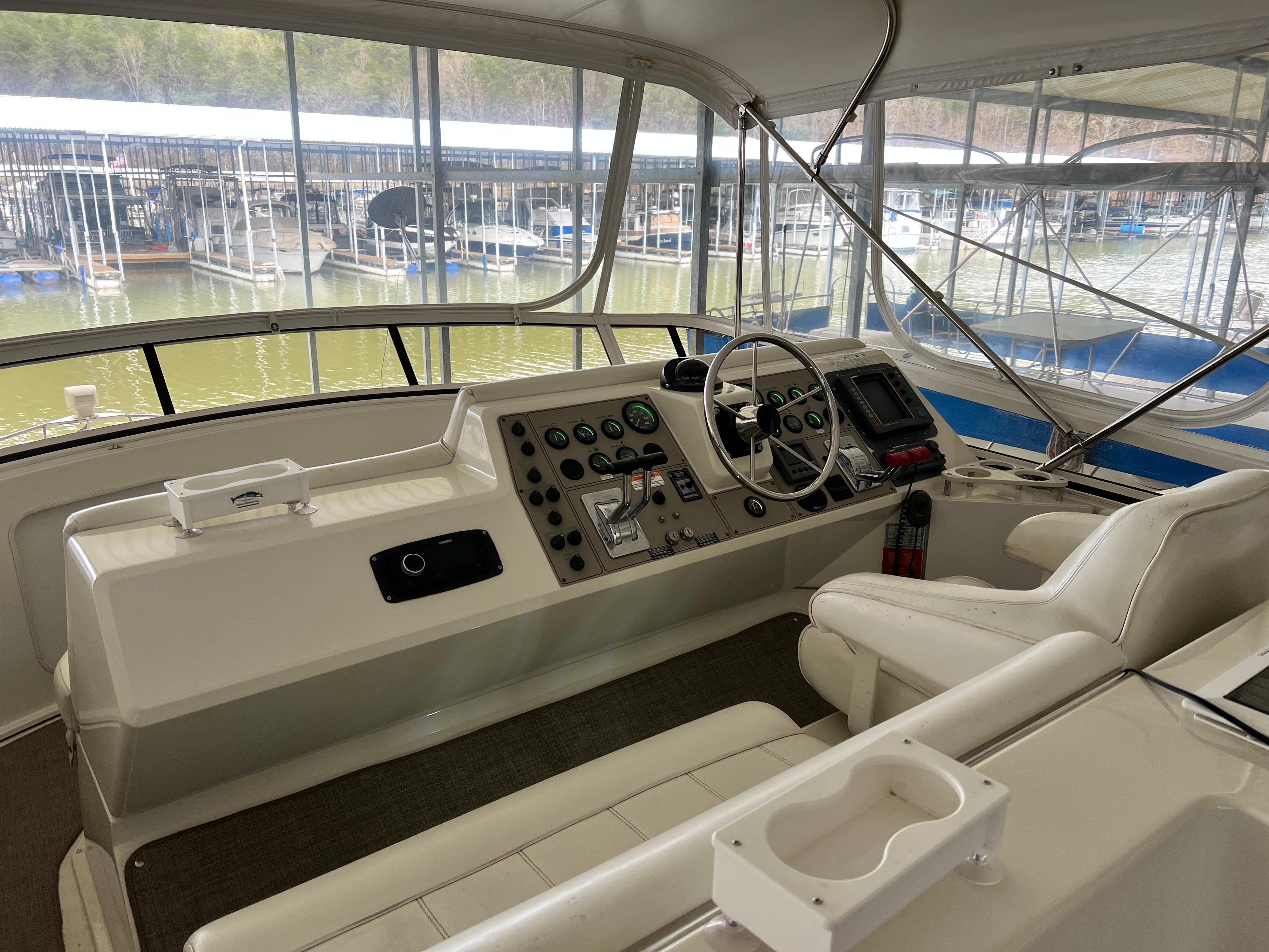 1998 Carver 405 Aft Cabin Peace Out - South Jersey Yacht Sales