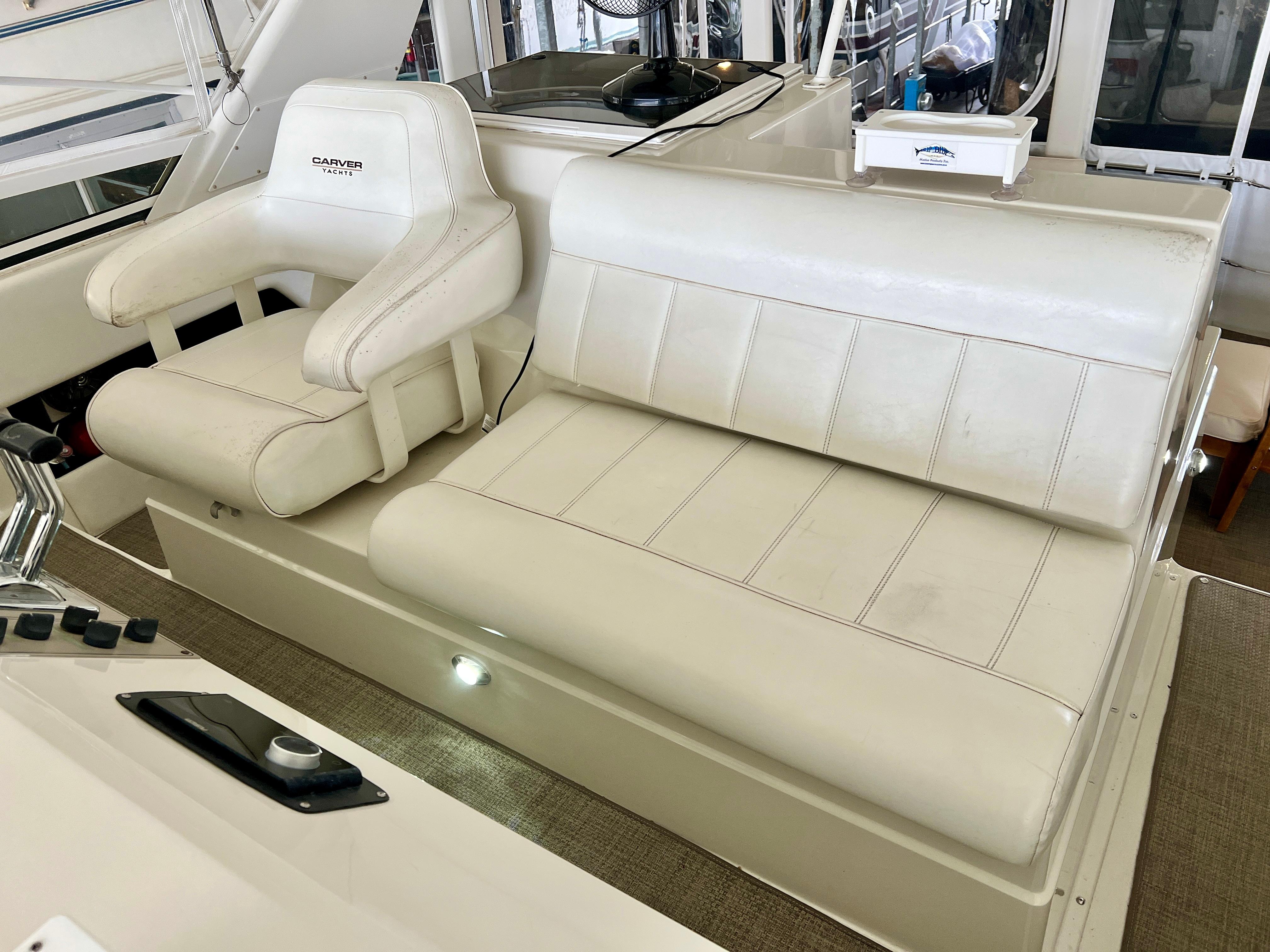 1998 Carver 405 Aft Cabin Peace Out - South Jersey Yacht Sales