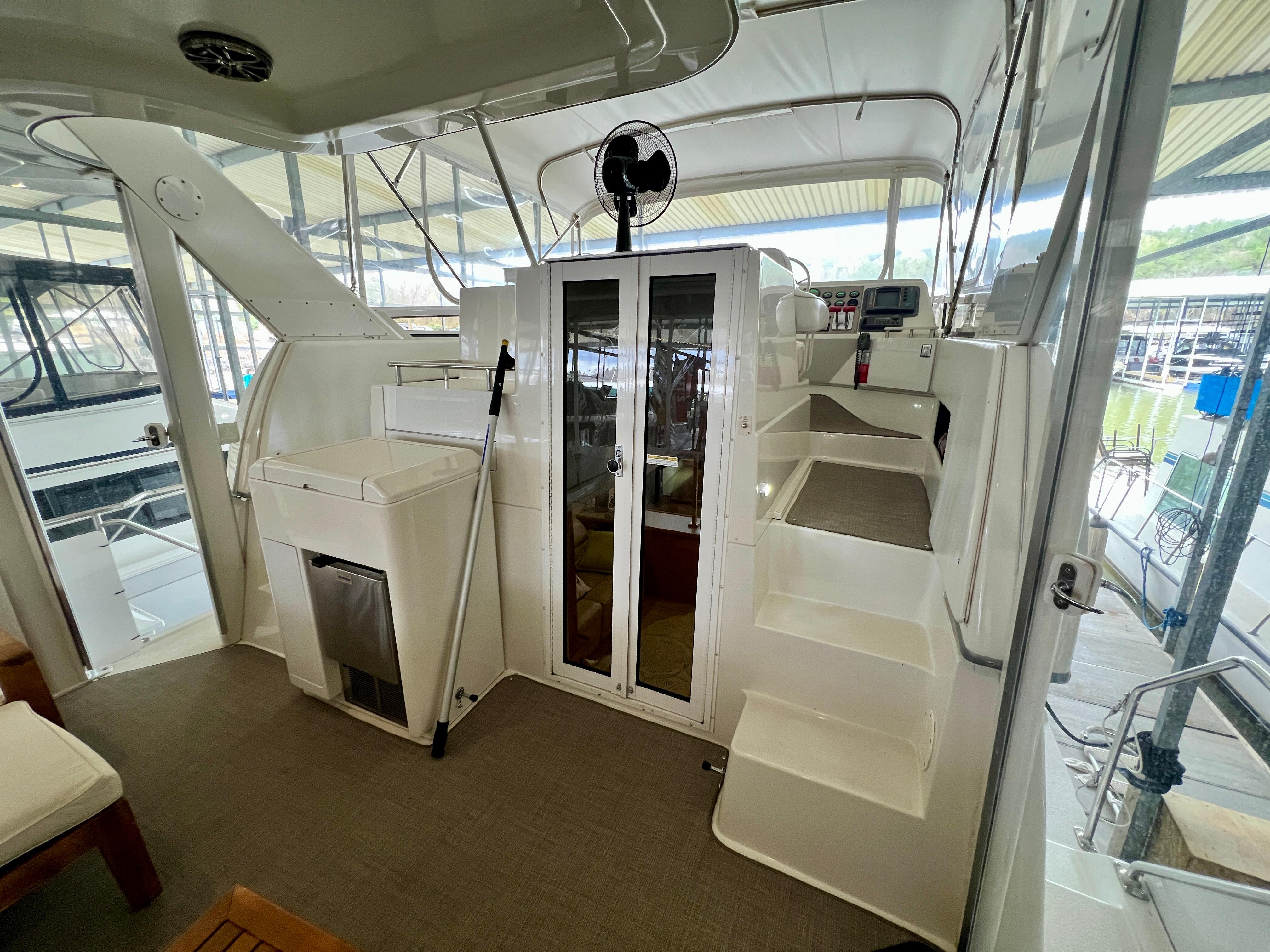 1998 Carver 405 Aft Cabin Peace Out - South Jersey Yacht Sales