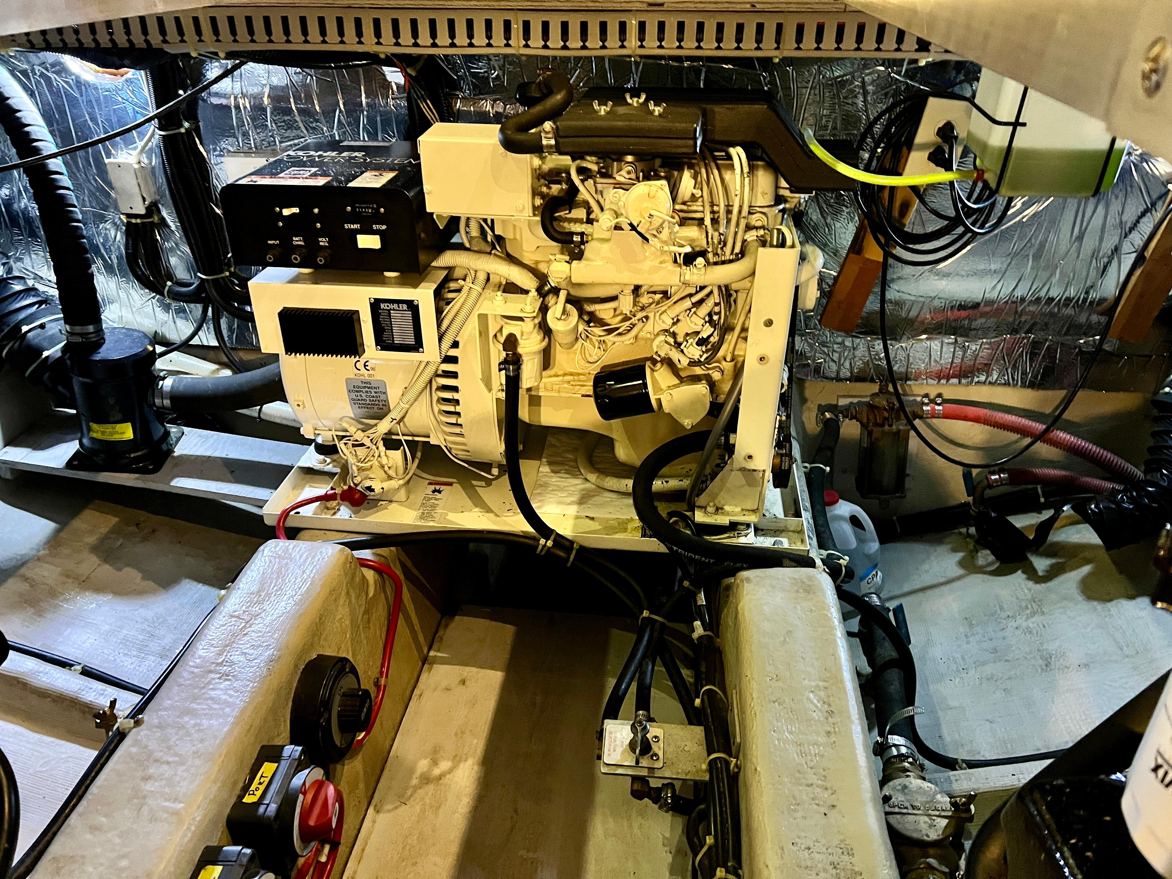 1998 Carver 405 Aft Cabin Peace Out - South Jersey Yacht Sales