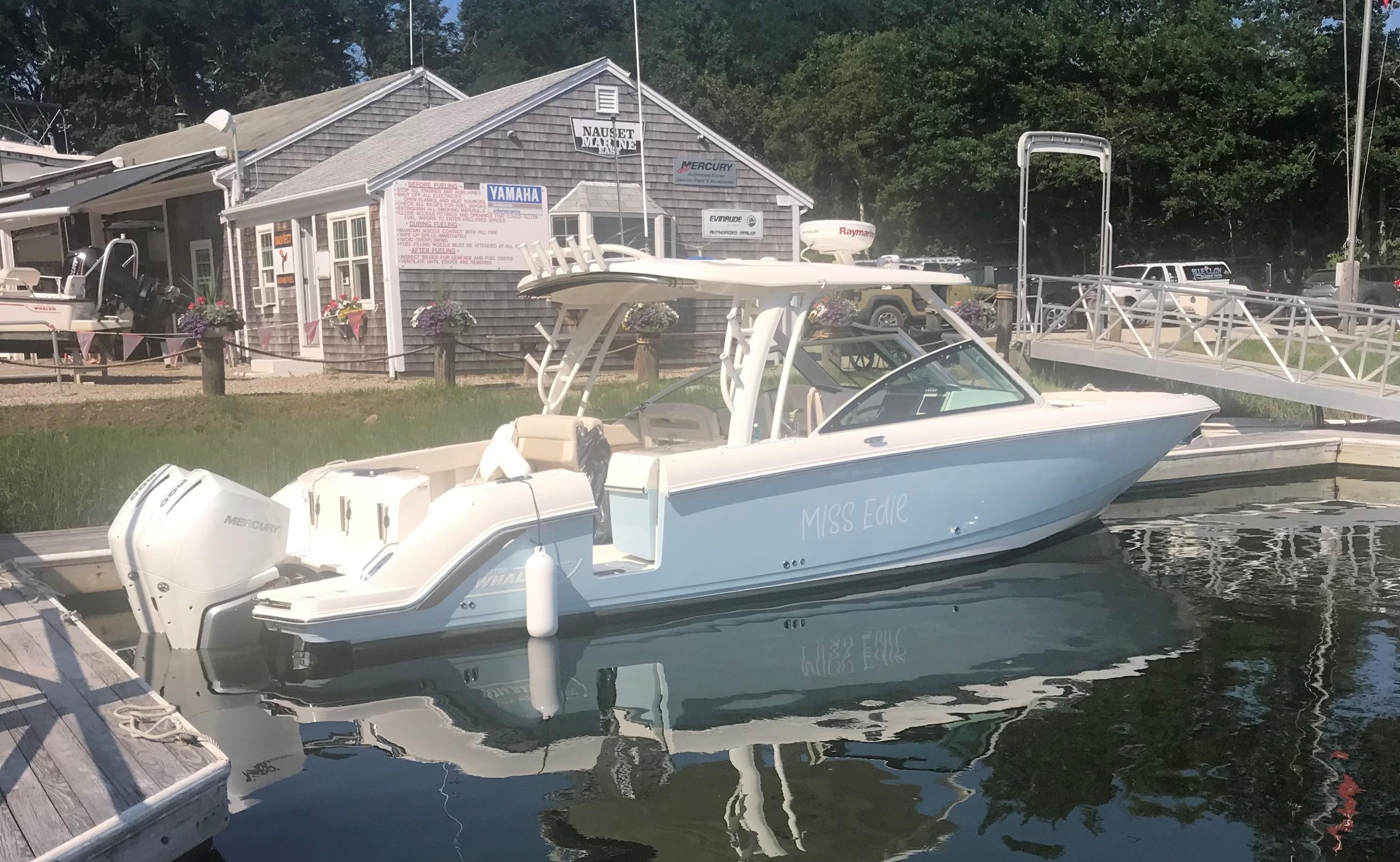 2021 Boston Whaler 320 Vantage East Orleans, Massachusetts - Nauset Marine