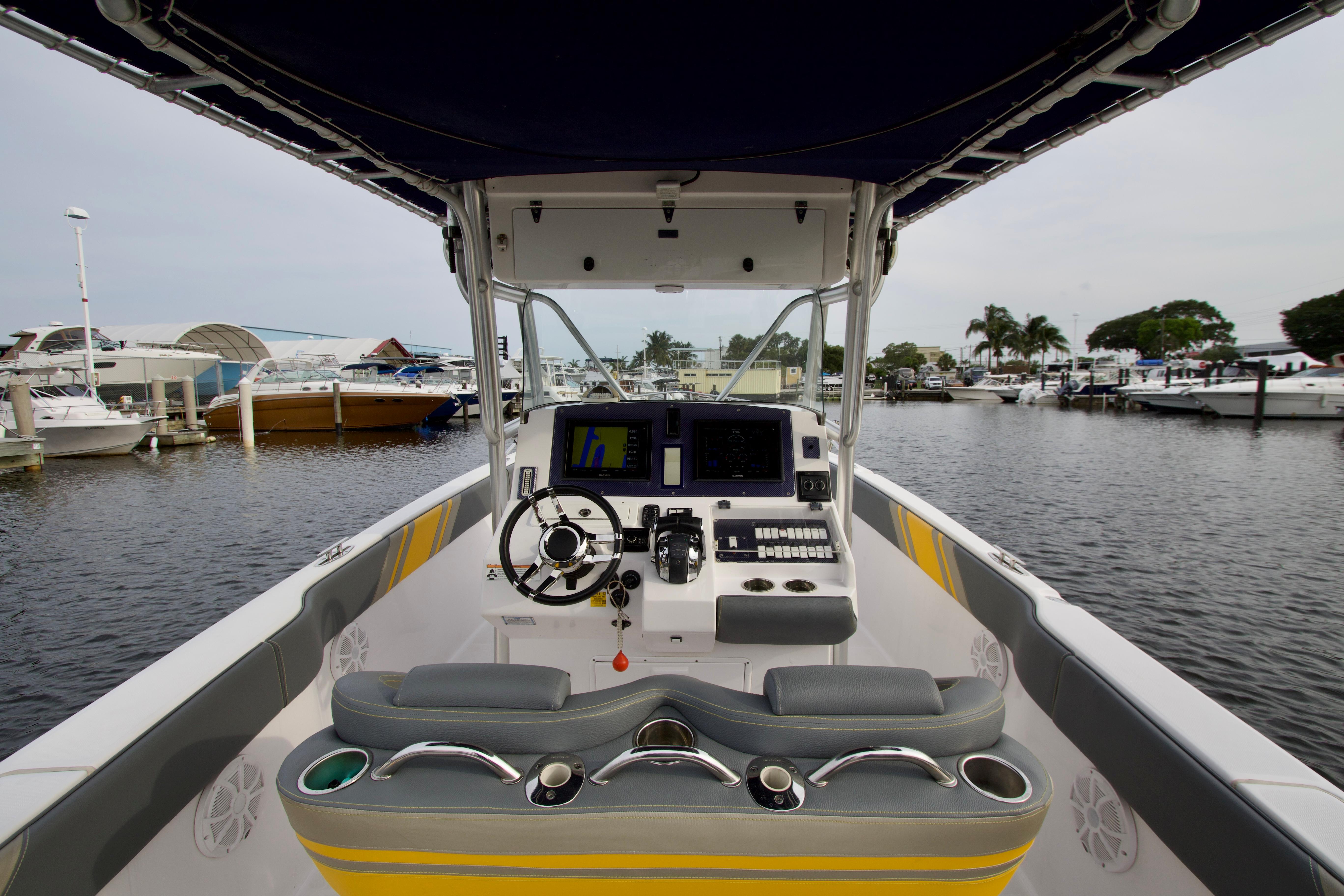 2006 35 Donzi 35 ZF Cuddy Boats for Sale