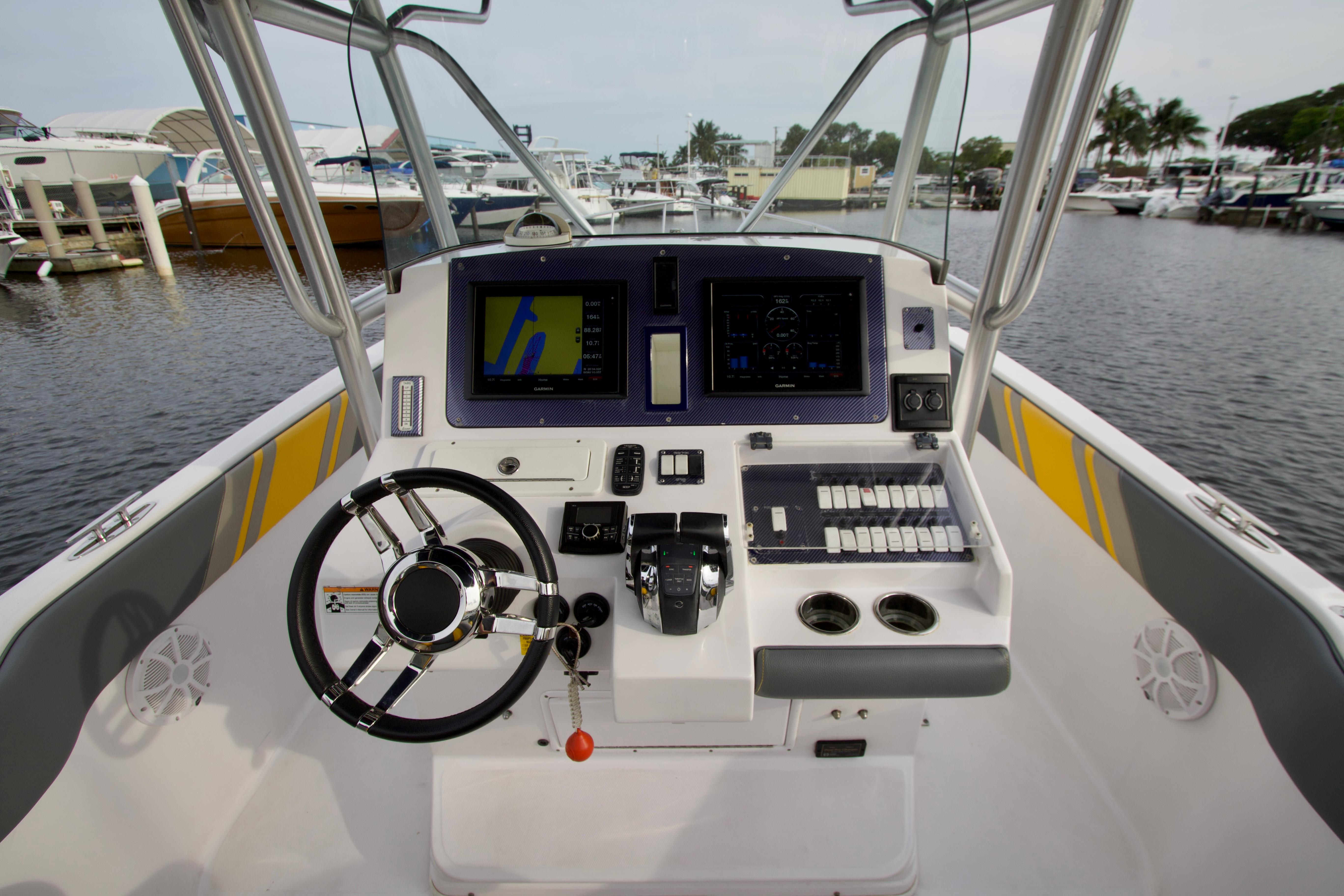 2006 35 Donzi 35 ZF Cuddy Boats for Sale