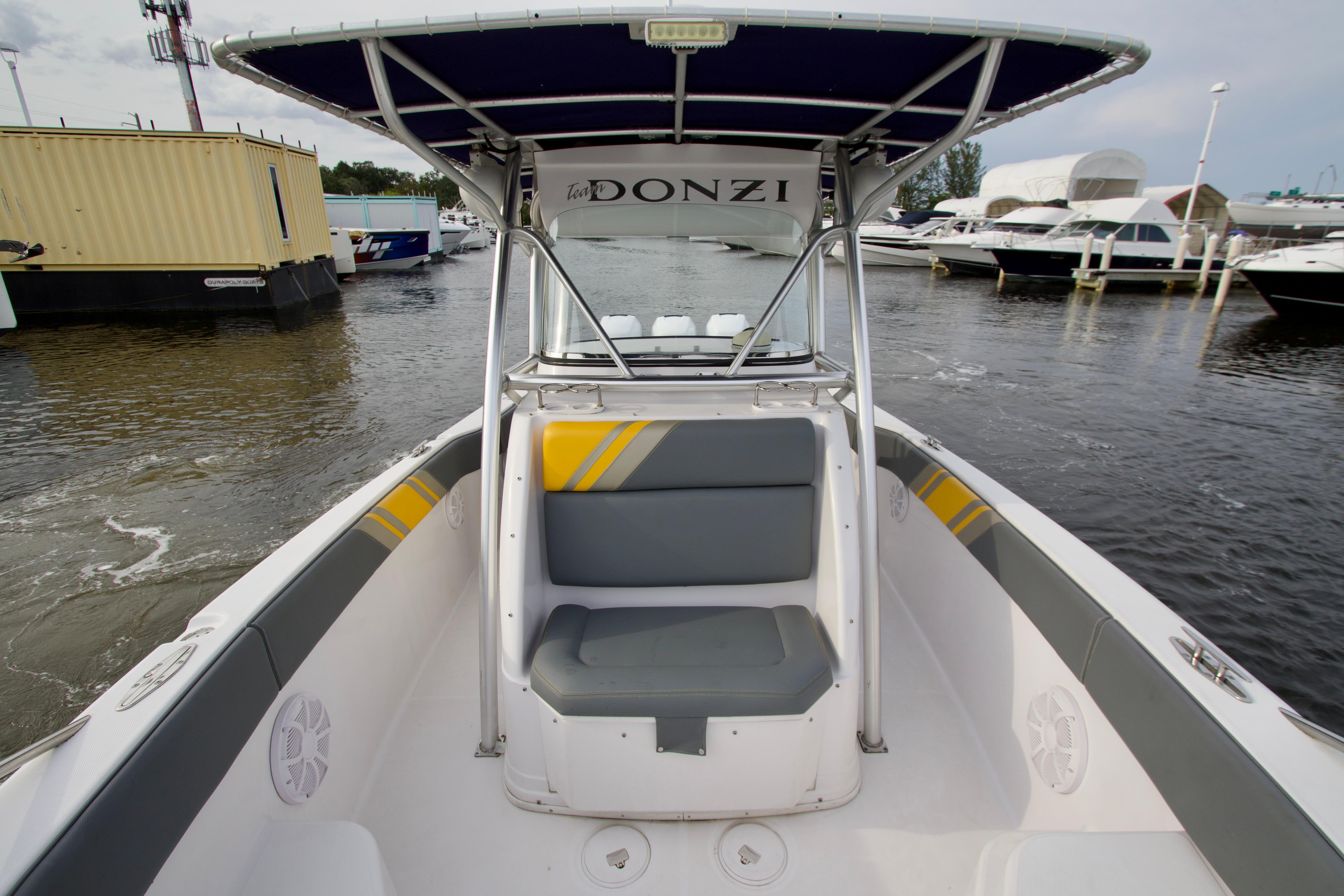 2006 35 Donzi 35 ZF Cuddy Boats for Sale