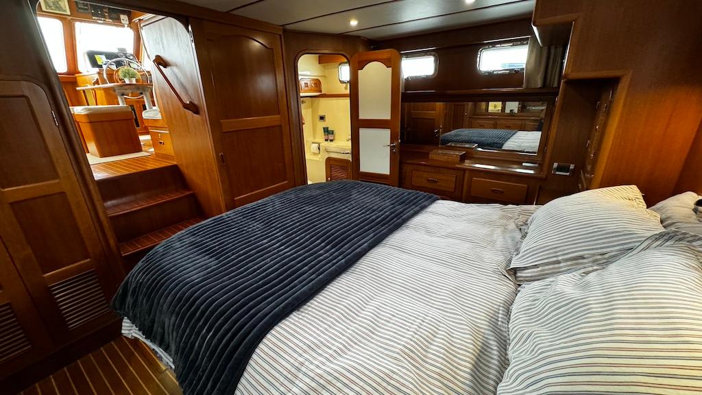 Matilda Yacht for Sale | 45 Adagio Yachts Athens, Greece | Denison ...