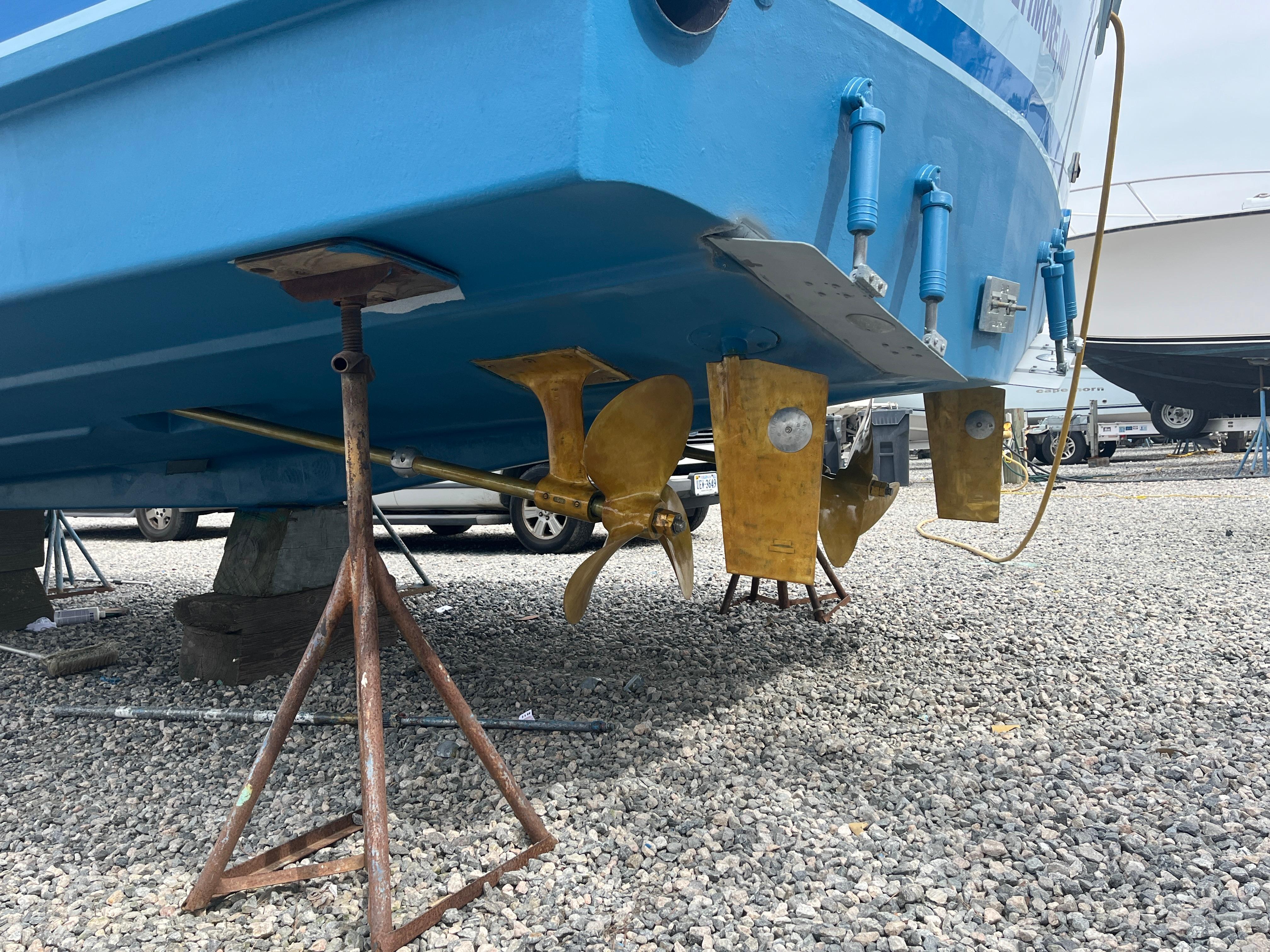 1986 41 Viking 41 Convertible Boats for Sale