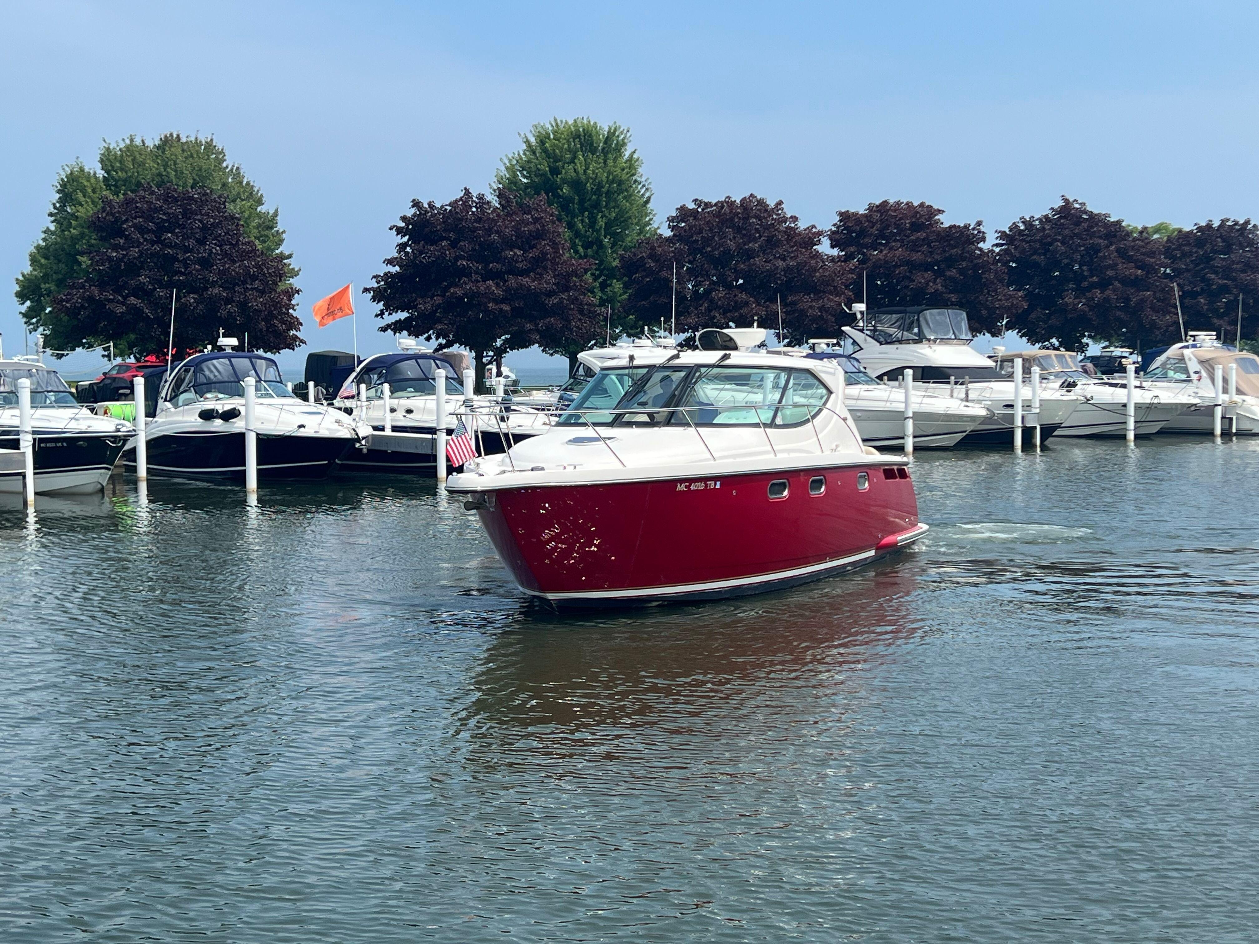 2008 Tiara Yachts 3500 Sovran For Sale | Harrison Twp, MI, US | JBYS #B3235