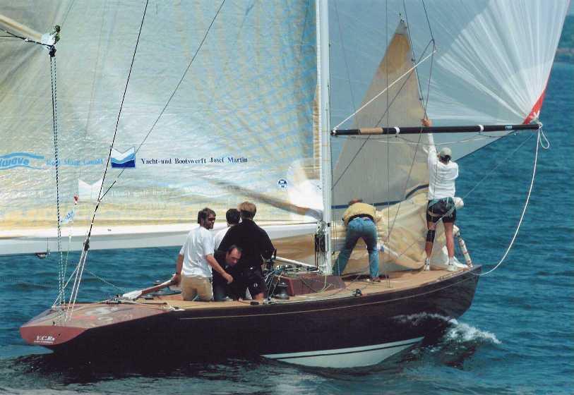 Spazzo Yacht for Sale | 44 Custom Yachts KIEL, Germany | Denison Yacht ...