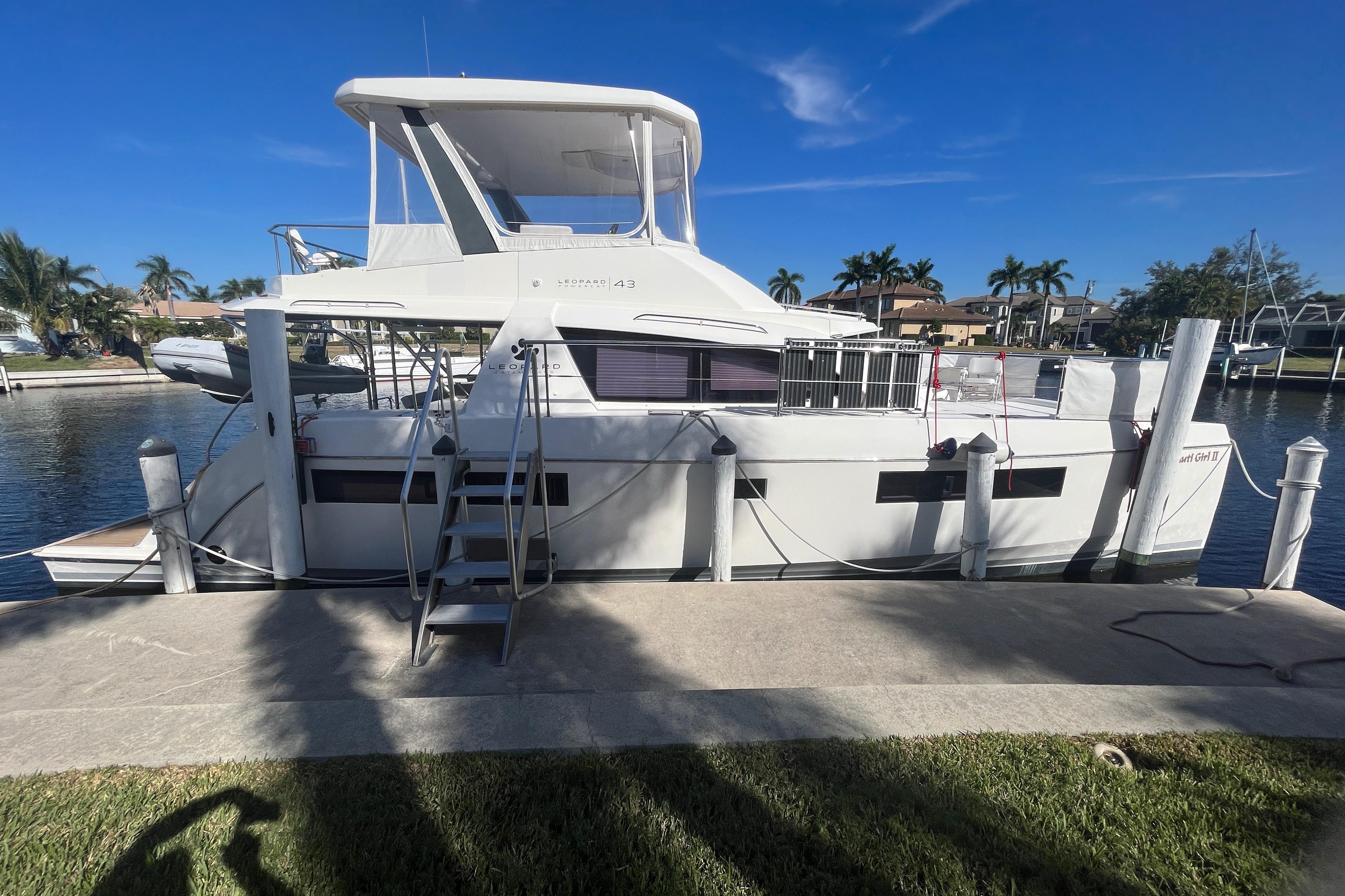 Leopard 43 Powercat Power Catamaran Nauti Girl II for sale | Leopard ...