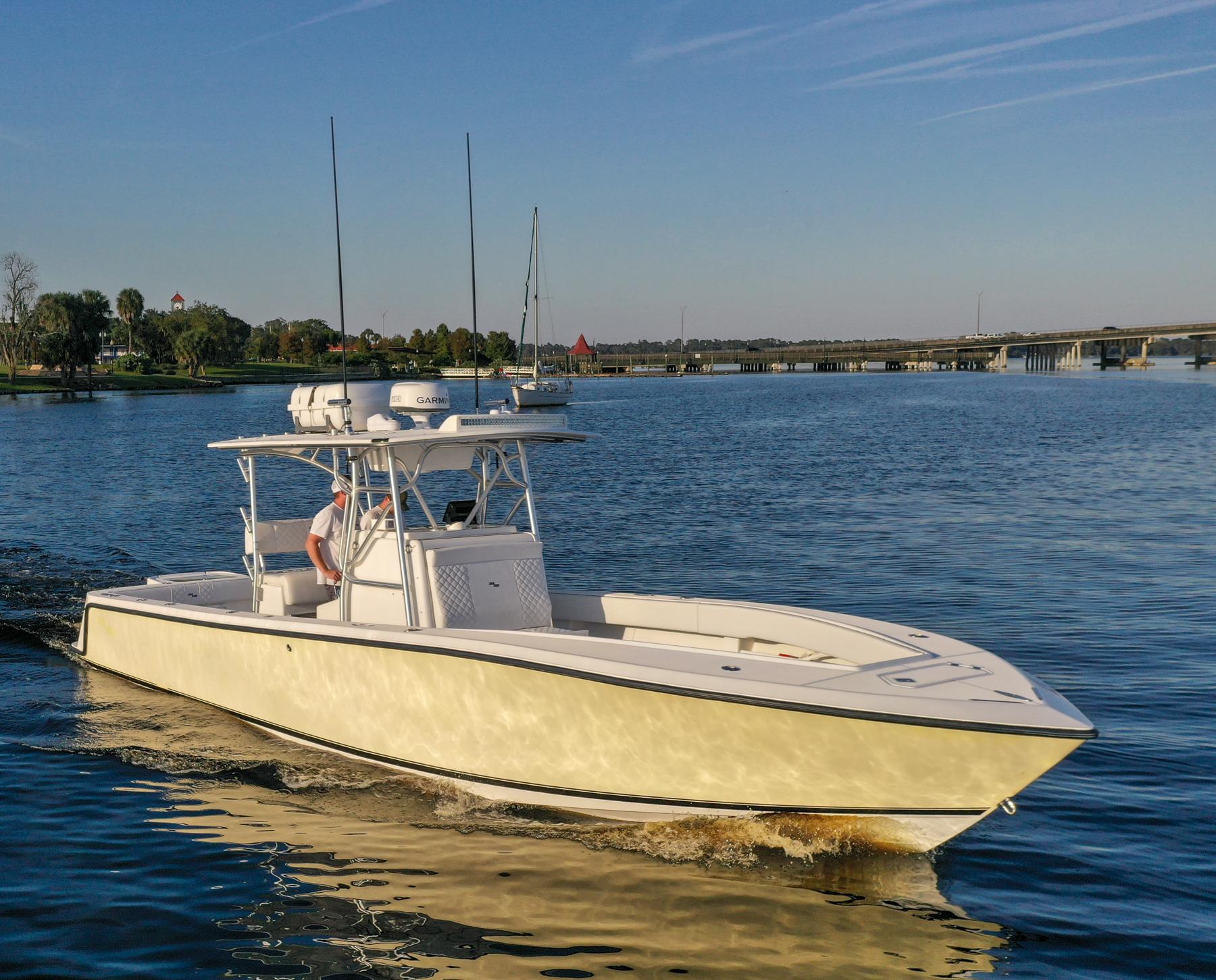 Used SeaVee Boats for Sale in Florida | FL Yacht Brokerage