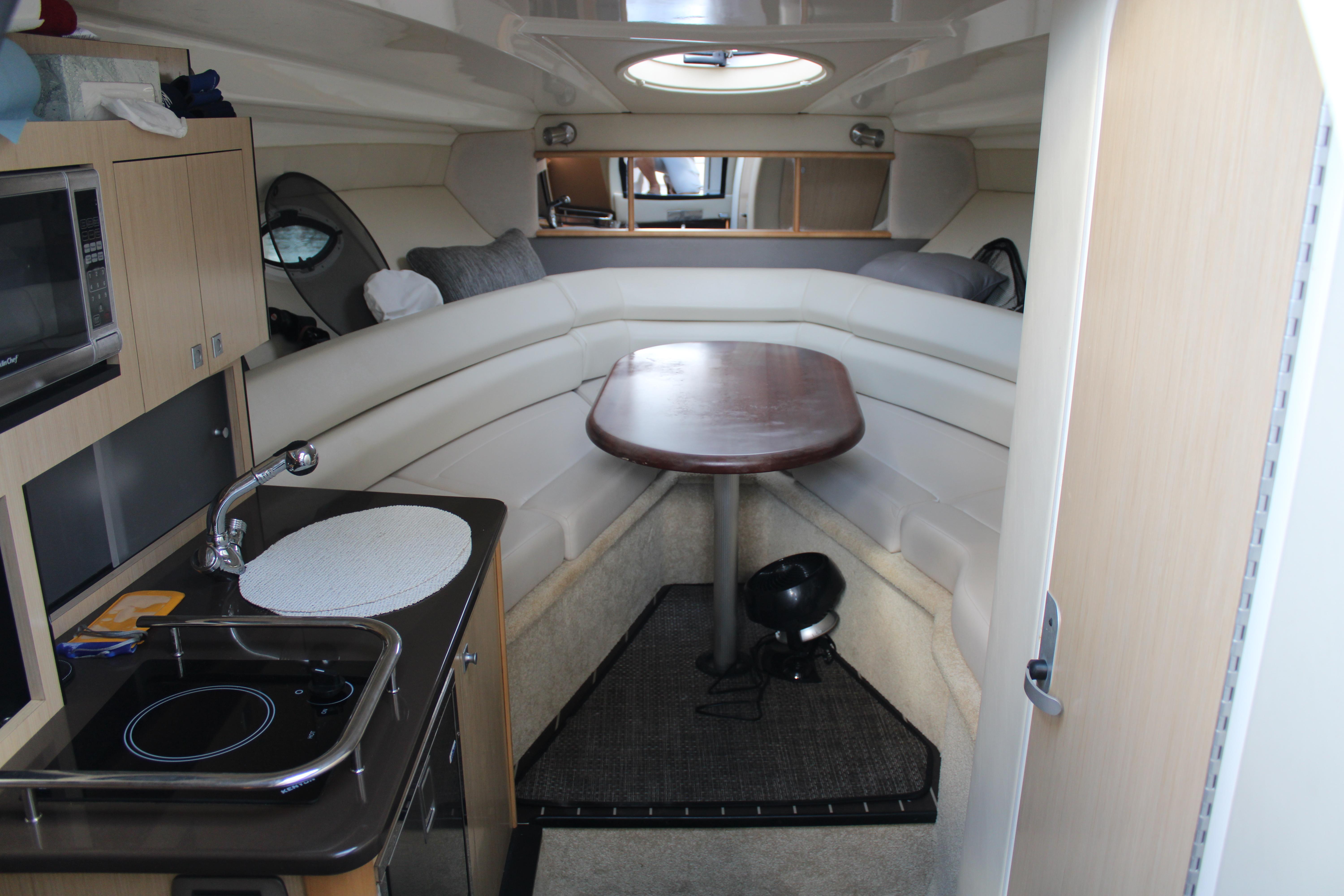 2014 29 Monterey 280 Sport Yacht Boats for Sale