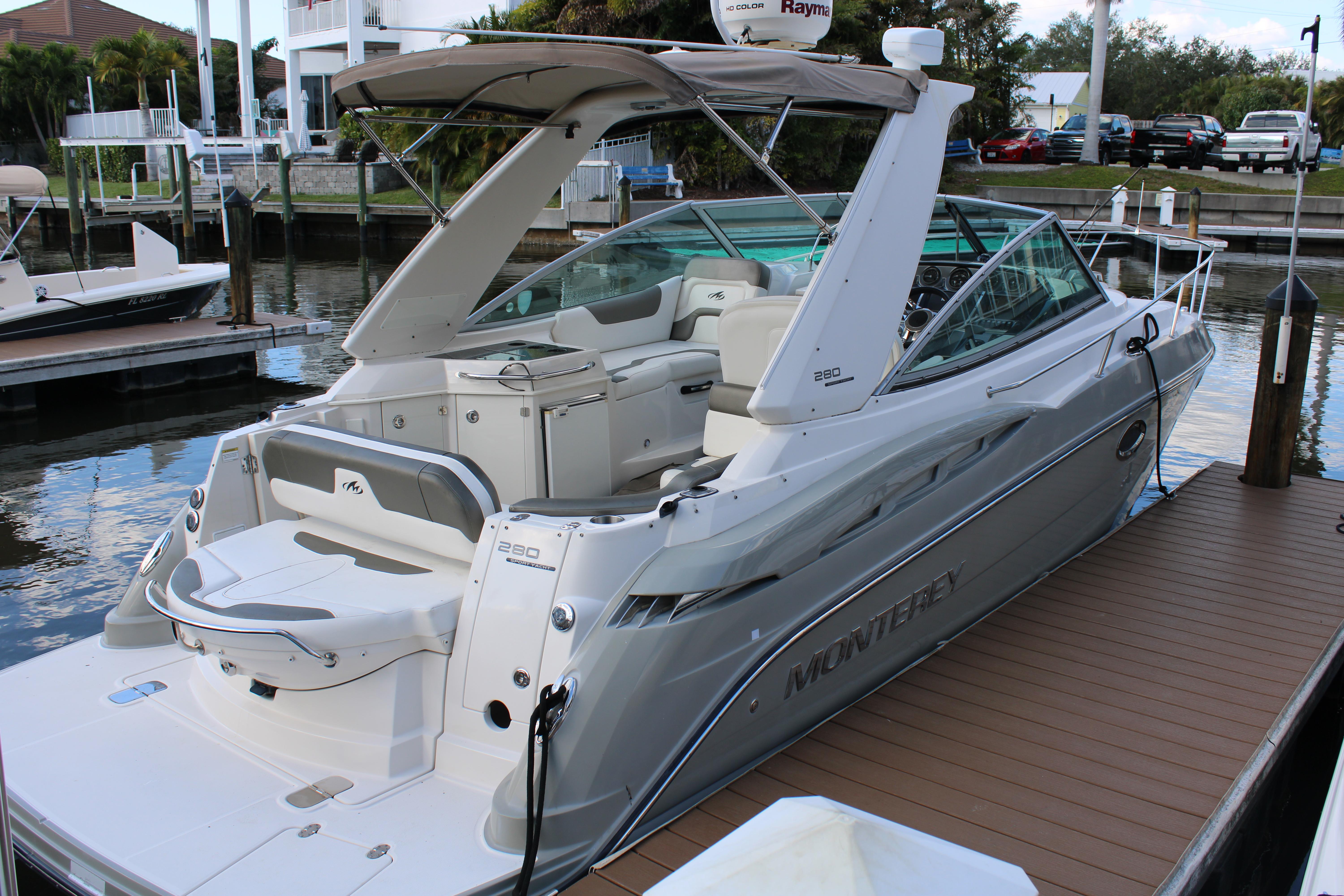 2014 29 Monterey 280 Sport Yacht Boats for Sale