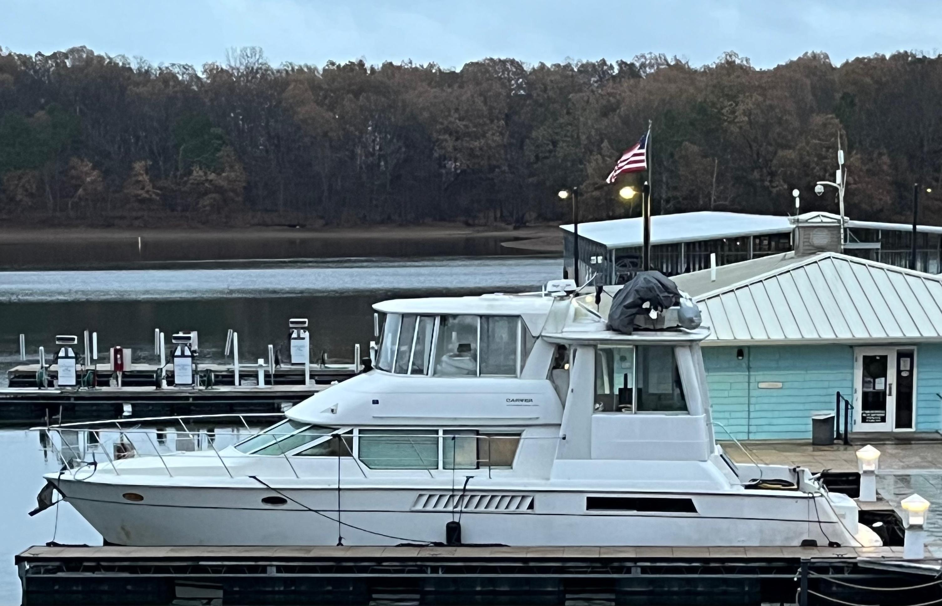 1997 Carver 500 Cockpit Motor Yacht Bella Roo - Florida Yachts ...