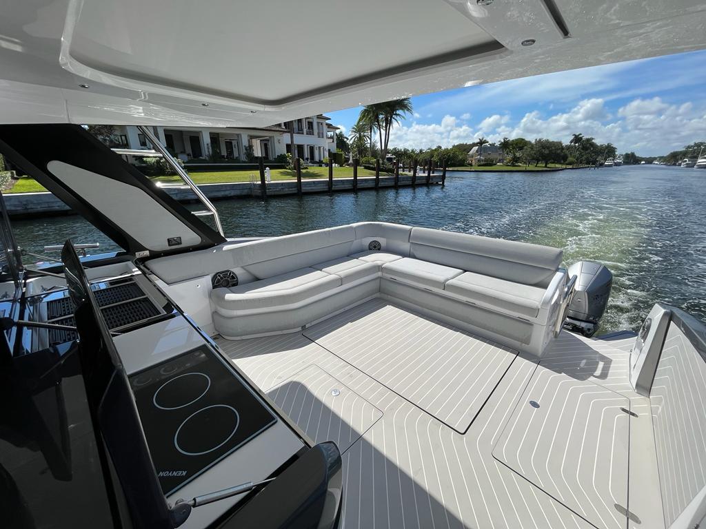 G2 Yacht for Sale | 47 Azimut Yachts Miami, FL | Denison Yacht Sales
