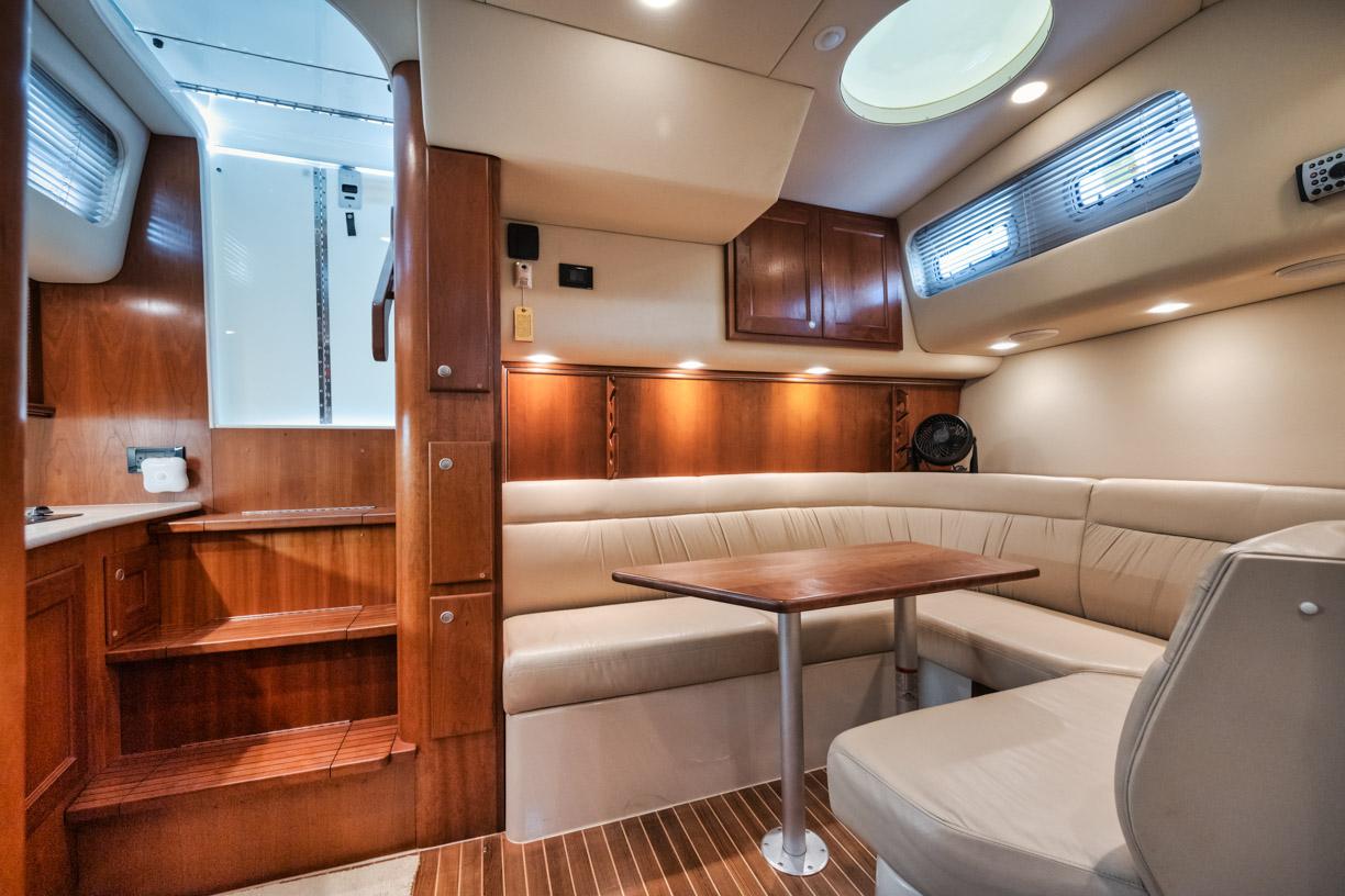 Fish Tank Yacht for Sale | 38 Rampage Yachts Lighthouse Point, FL ...