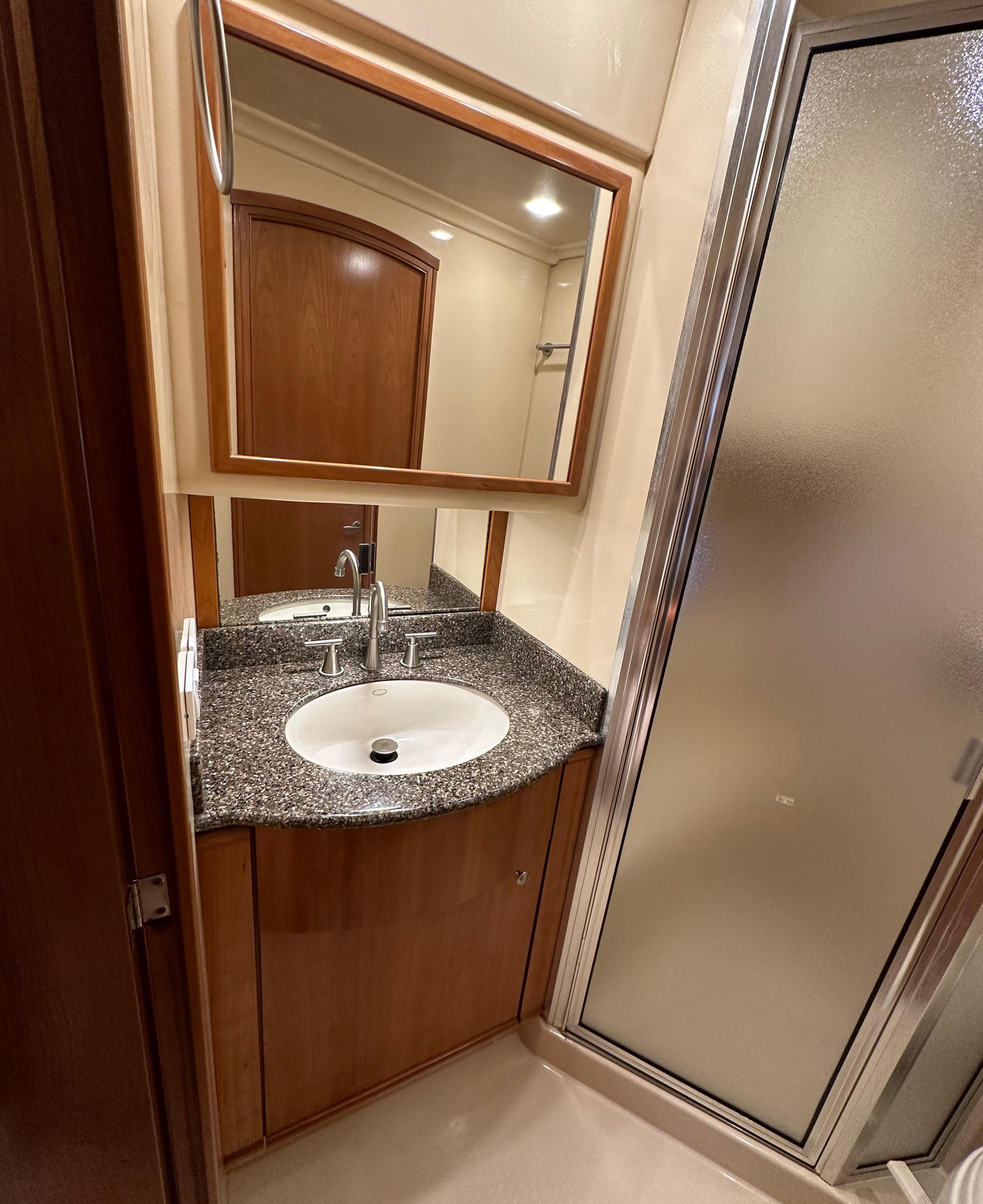 2004 Meridian 580 Pilothouse Seatek Riggers MDR And Long Beach - South ...