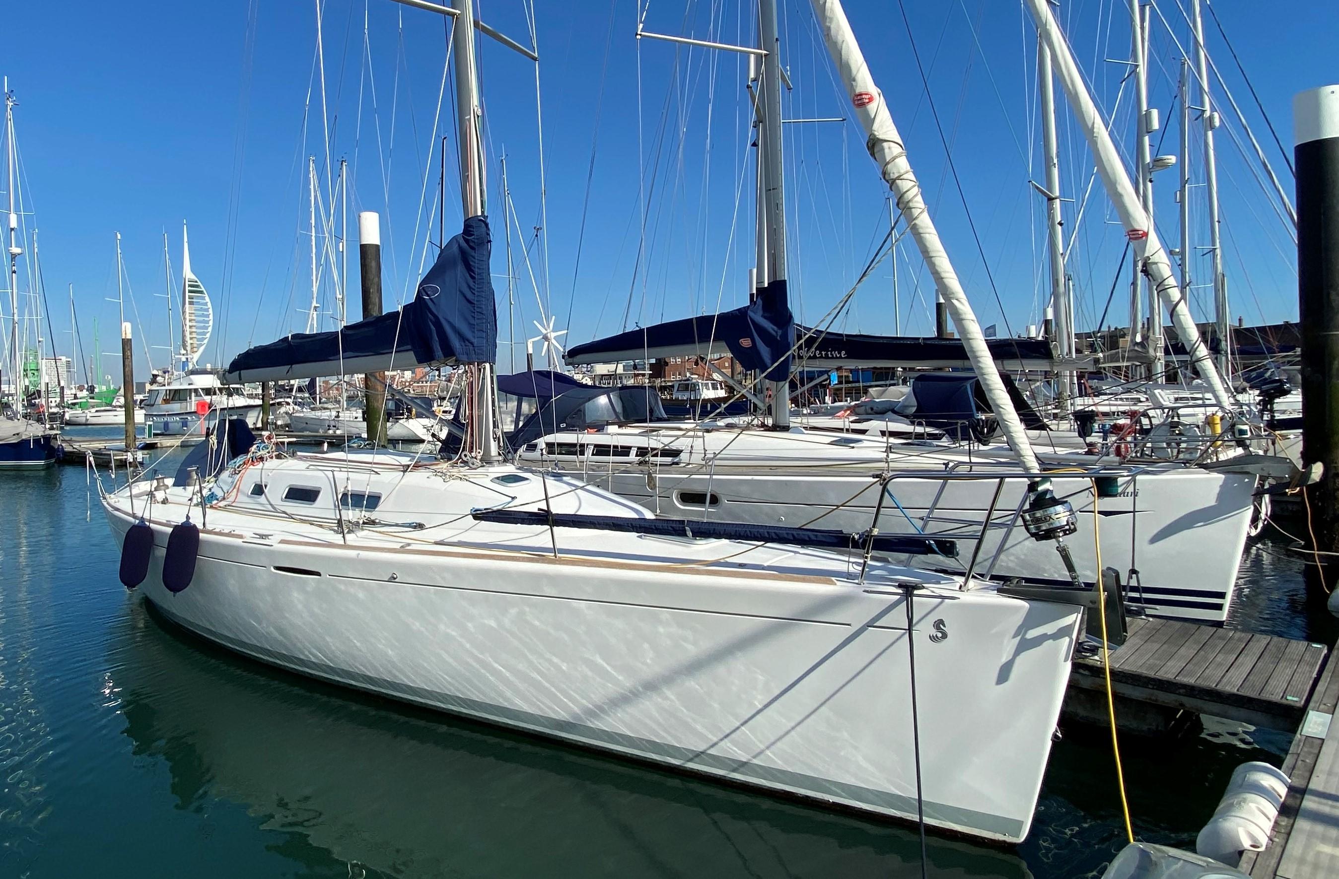 Beneteau First 40.7 2002 Yacht Boat For Sale in Gosport - £59,000
