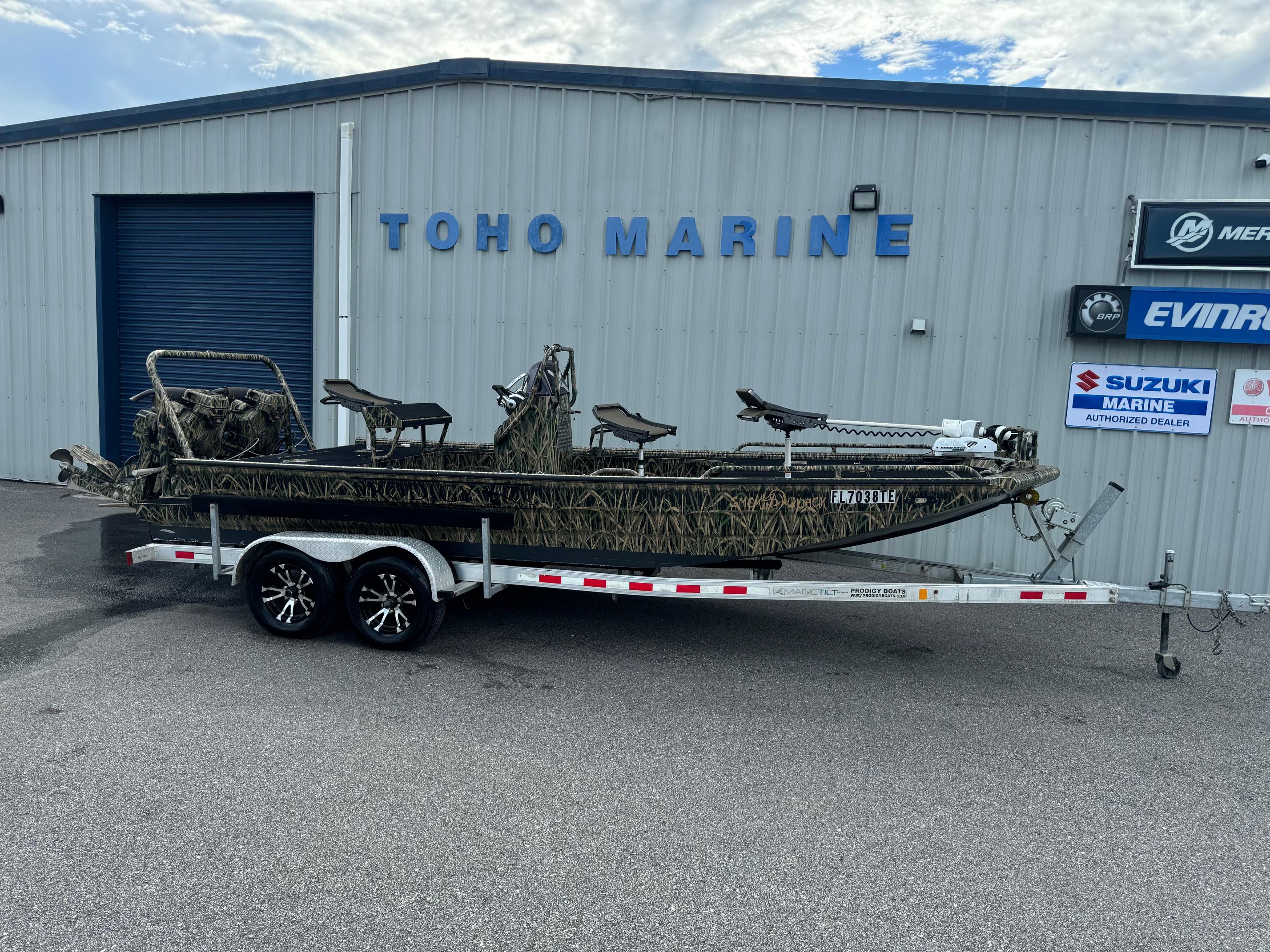 2018 Prodigy 2172 MARSH TURF C Saint Cloud, Florida - Toho Marine