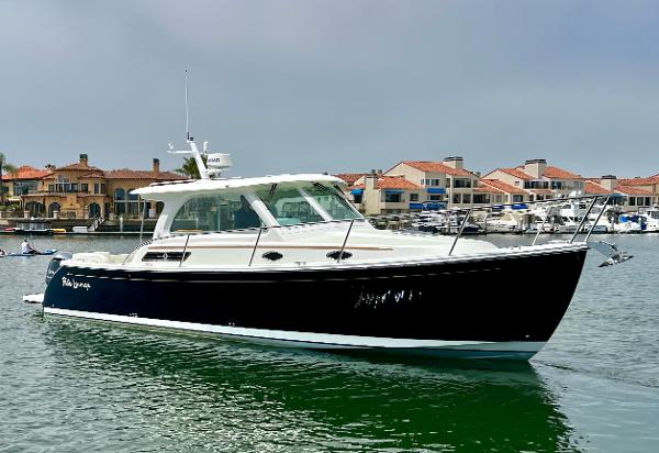 2020 34 Back Cove 34O Boats for Sale