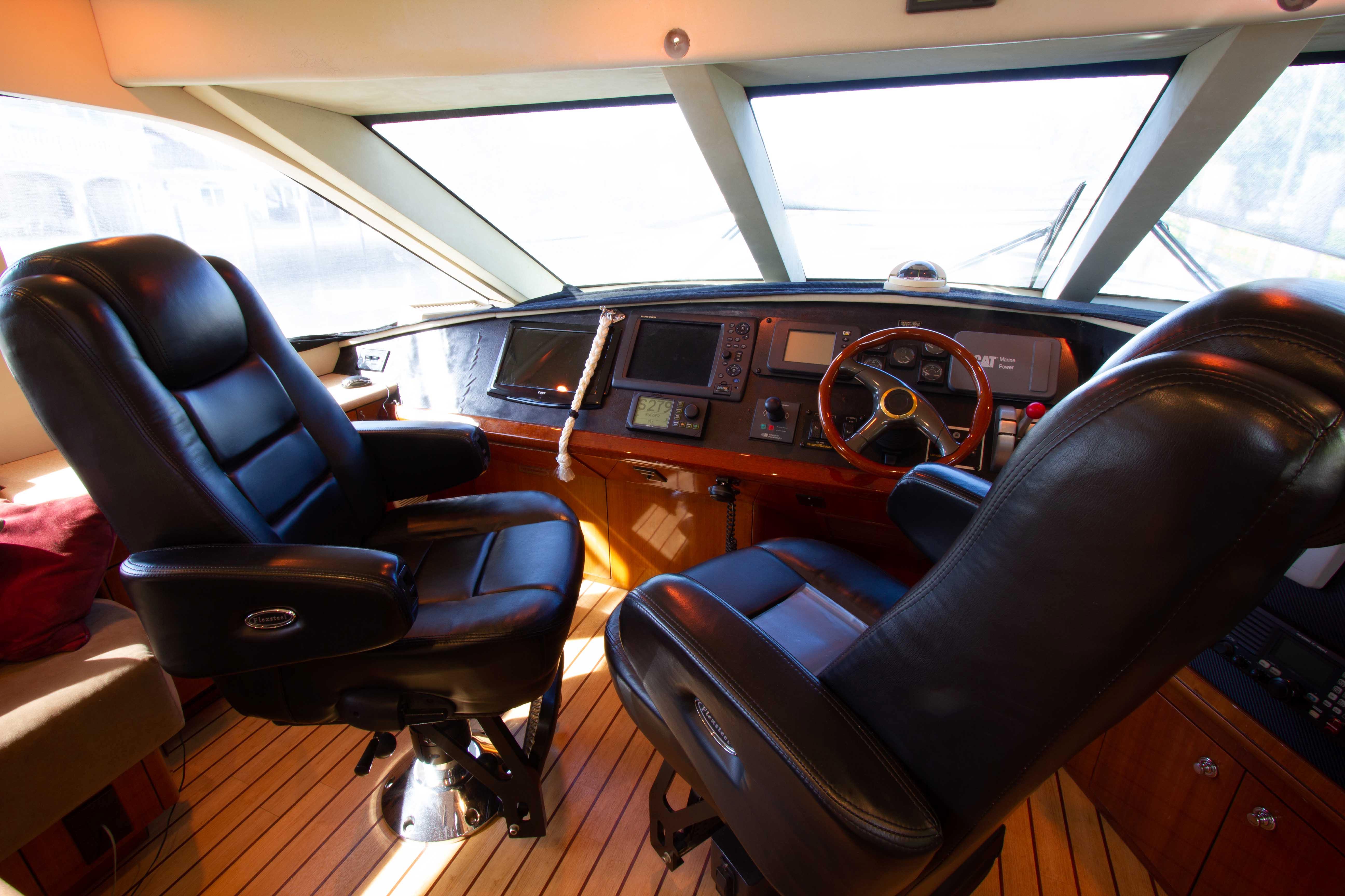 Rhumb Line Yacht for Sale | 63 Hatteras Yachts Fort Lauderdale, FL ...