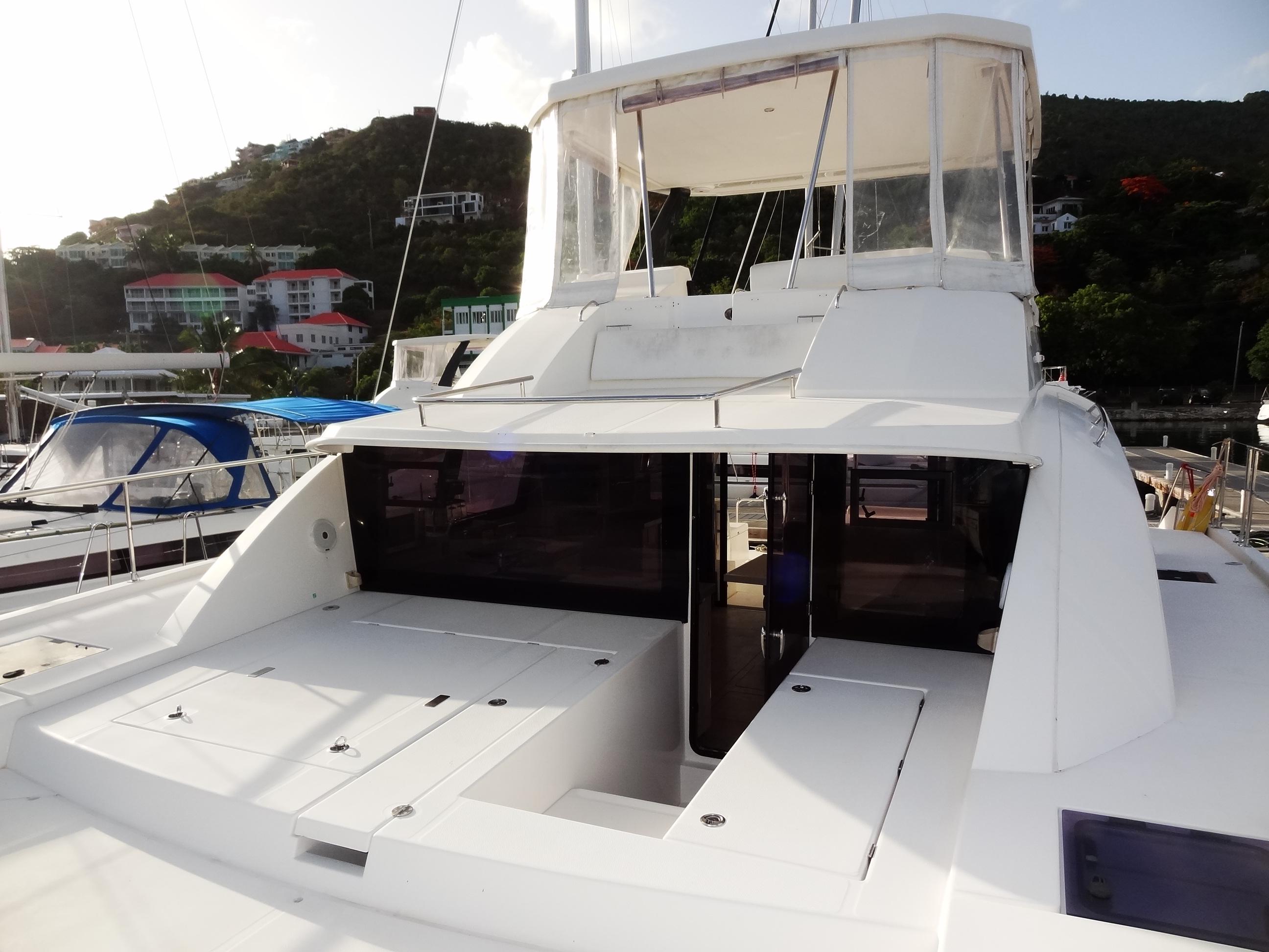 Leopard 43 Powercat Power Catamaran for sale | The Moorings Yacht Brokerage