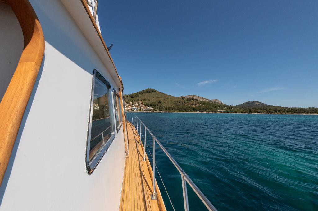 Teresa Rosa Yacht for Sale | 53 Motomar Yachts Mallorca, Spain ...