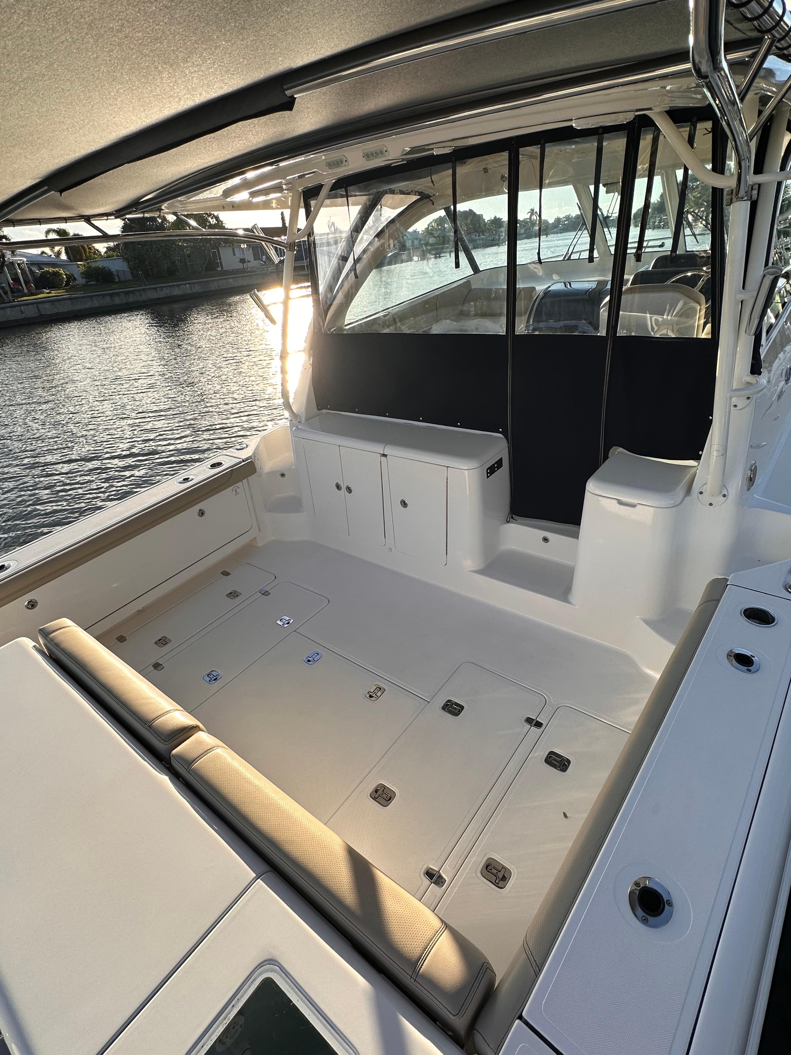 The Seaql Yacht for Sale | 38 Pursuit Yachts Saint Petersburg, FL ...