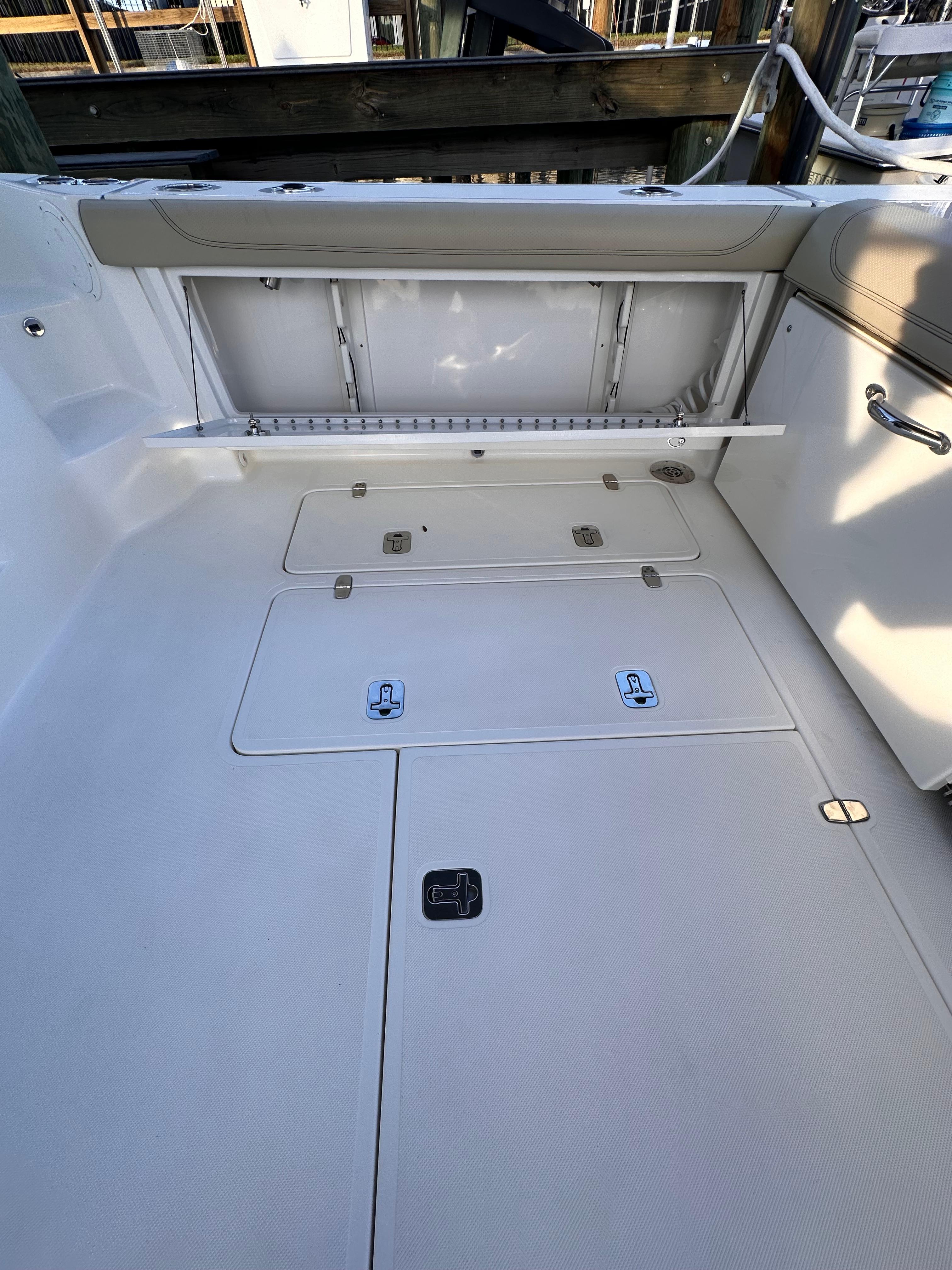 The Seaql Yacht for Sale | 38 Pursuit Yachts Saint Petersburg, FL ...