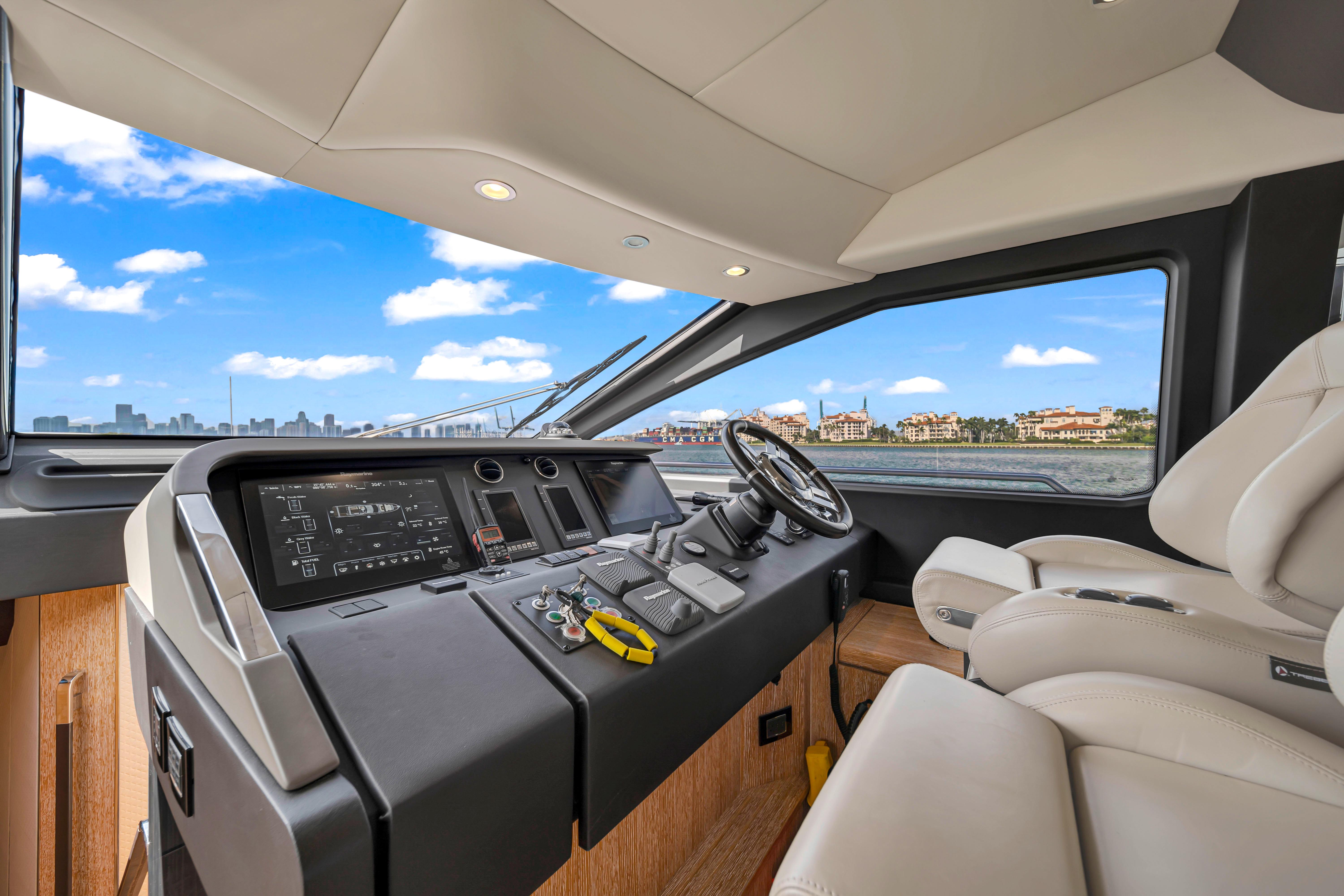 2016 72 Azimut 72 Flybridge Boats for Sale