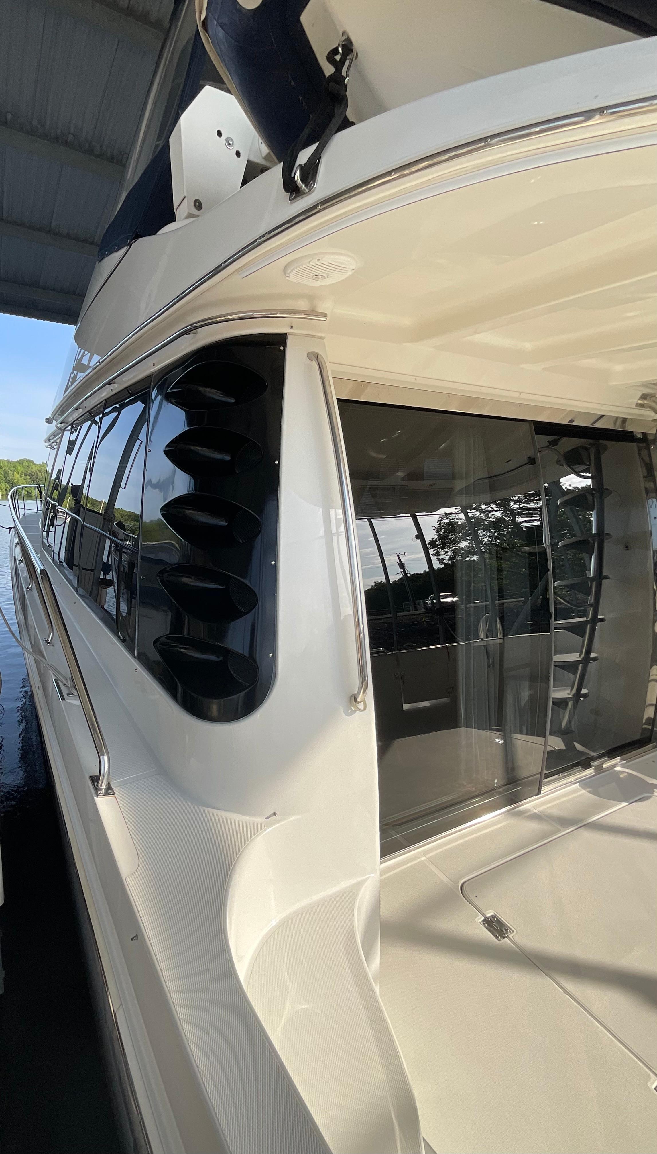 The Haven Yacht for Sale | 53 Carver Yachts Grand Rivers, KY | Denison ...