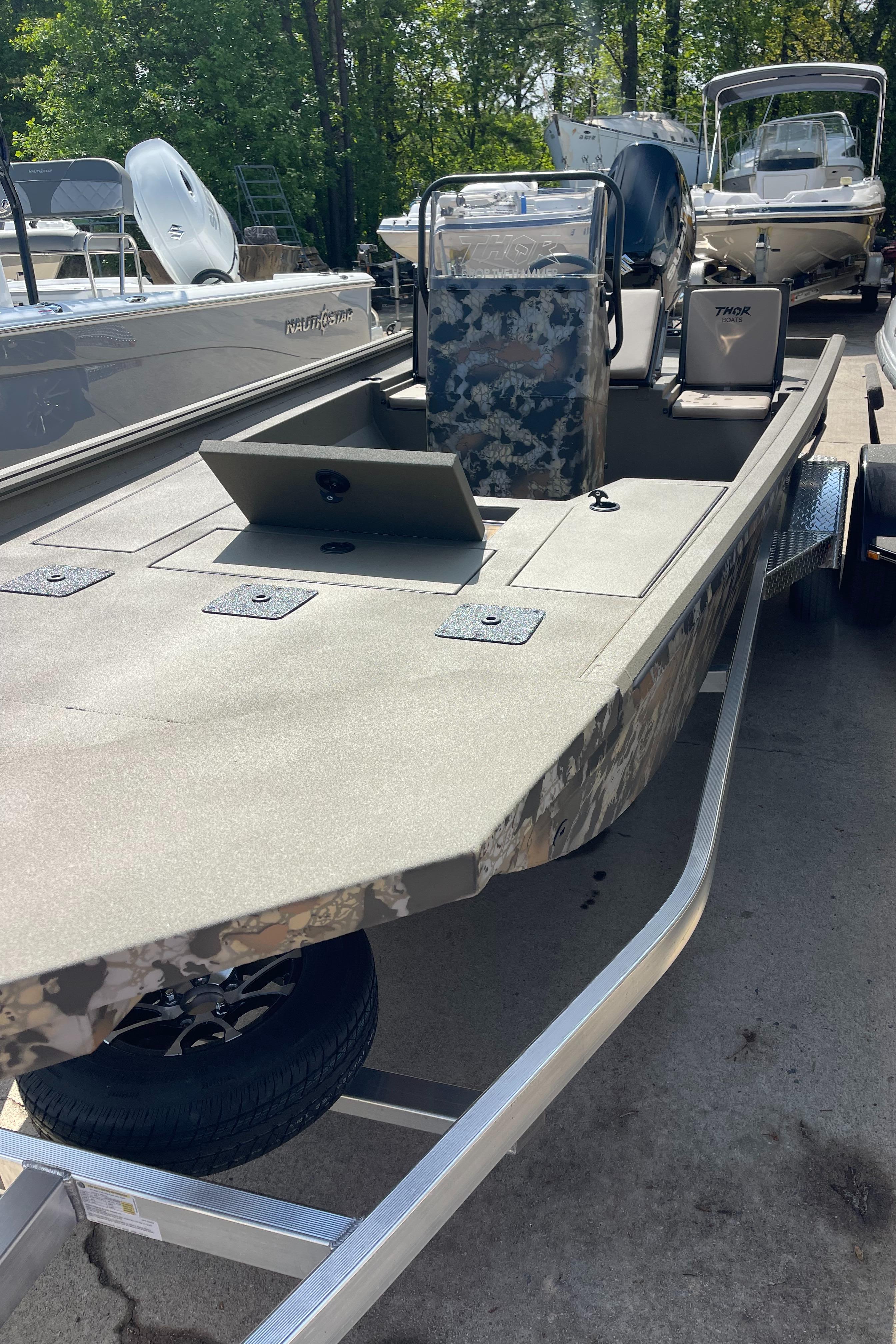 2024 Thor 1900 Lake Hammer CenterConsole Buford, Georgia - Snug Harbor ...