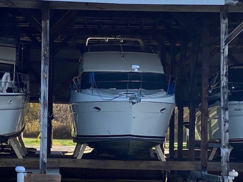 2005 Carver 33 Super Sport - South Jersey Yacht Sales