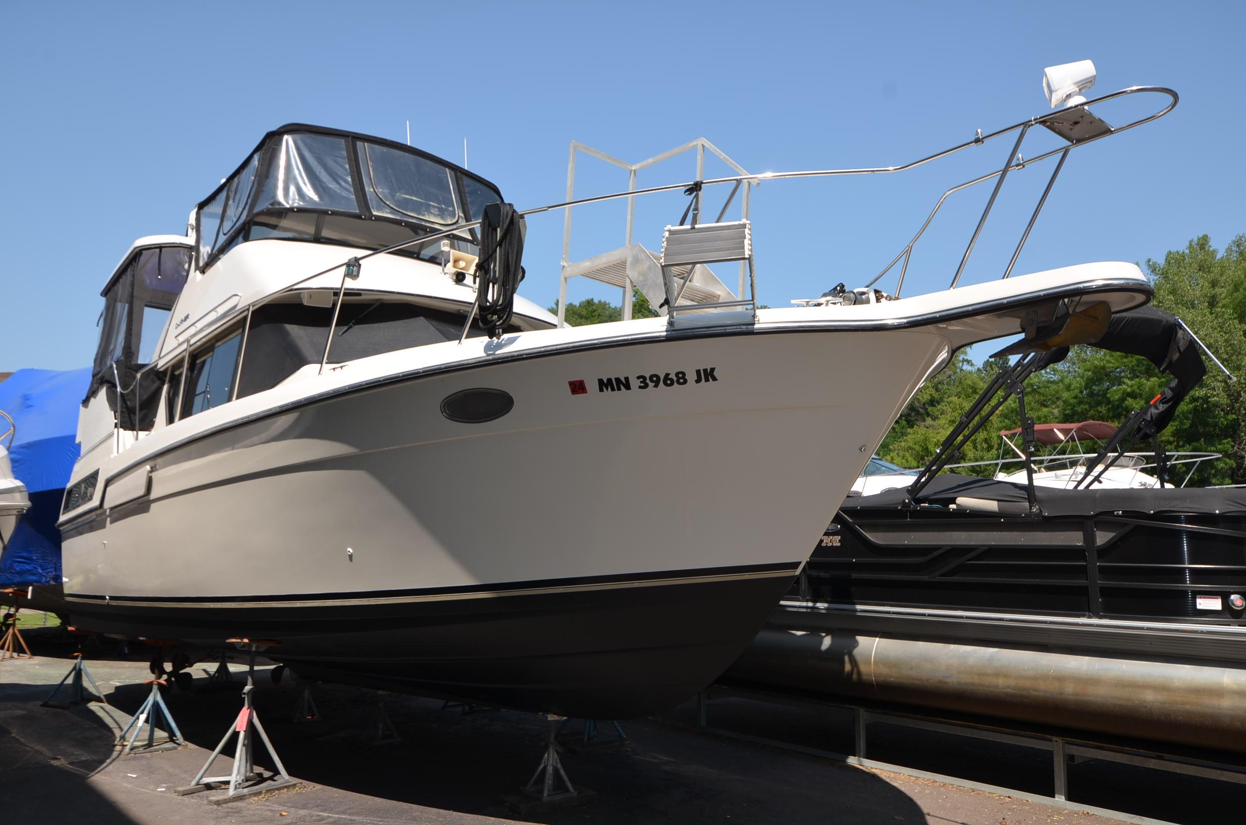 1991 Carver 33 Aft Cabin Motor Yacht Stillwater, Minnesota - Midwest ...