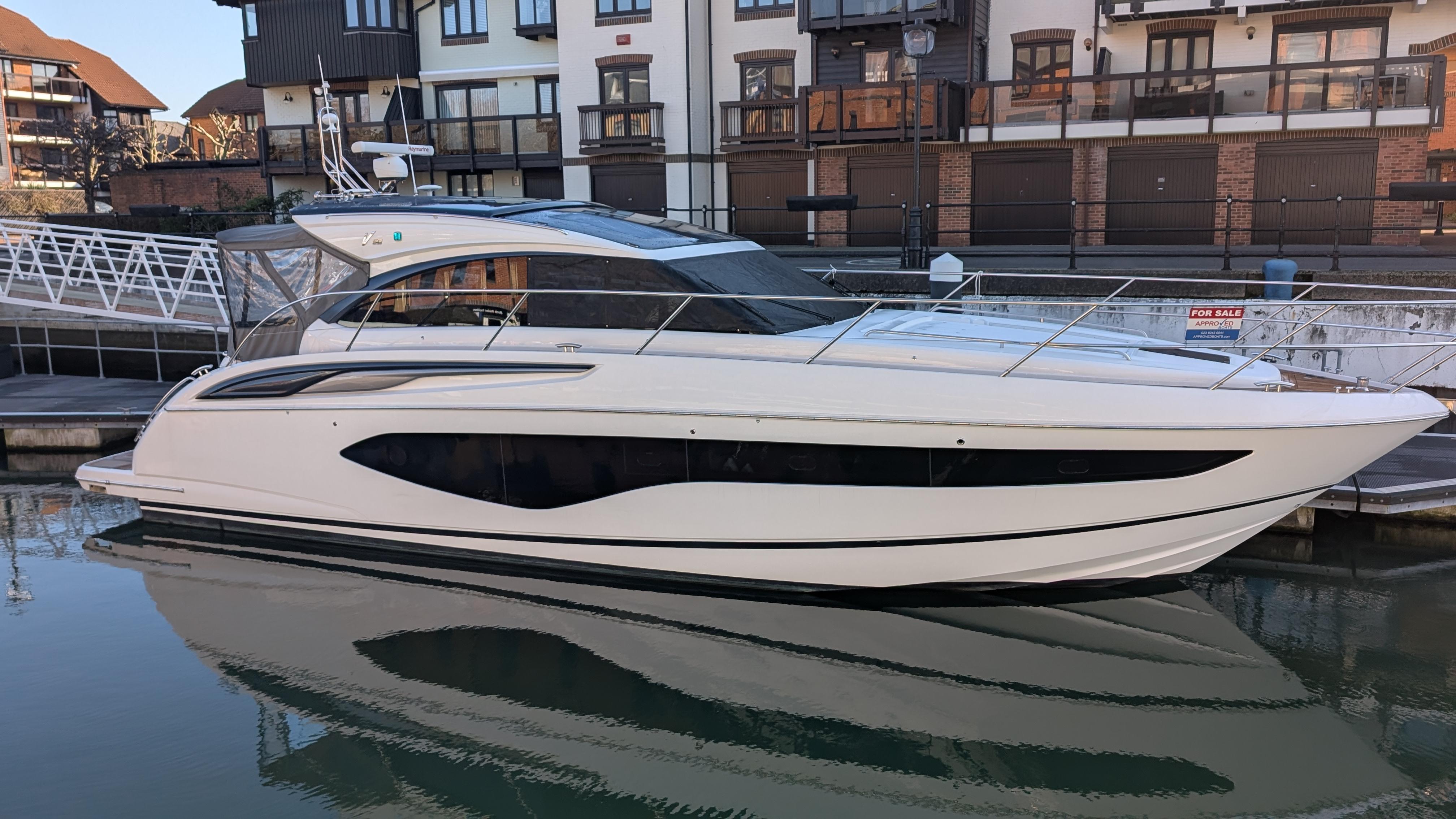 2021 Princess V50 - The Italian Yacht Group