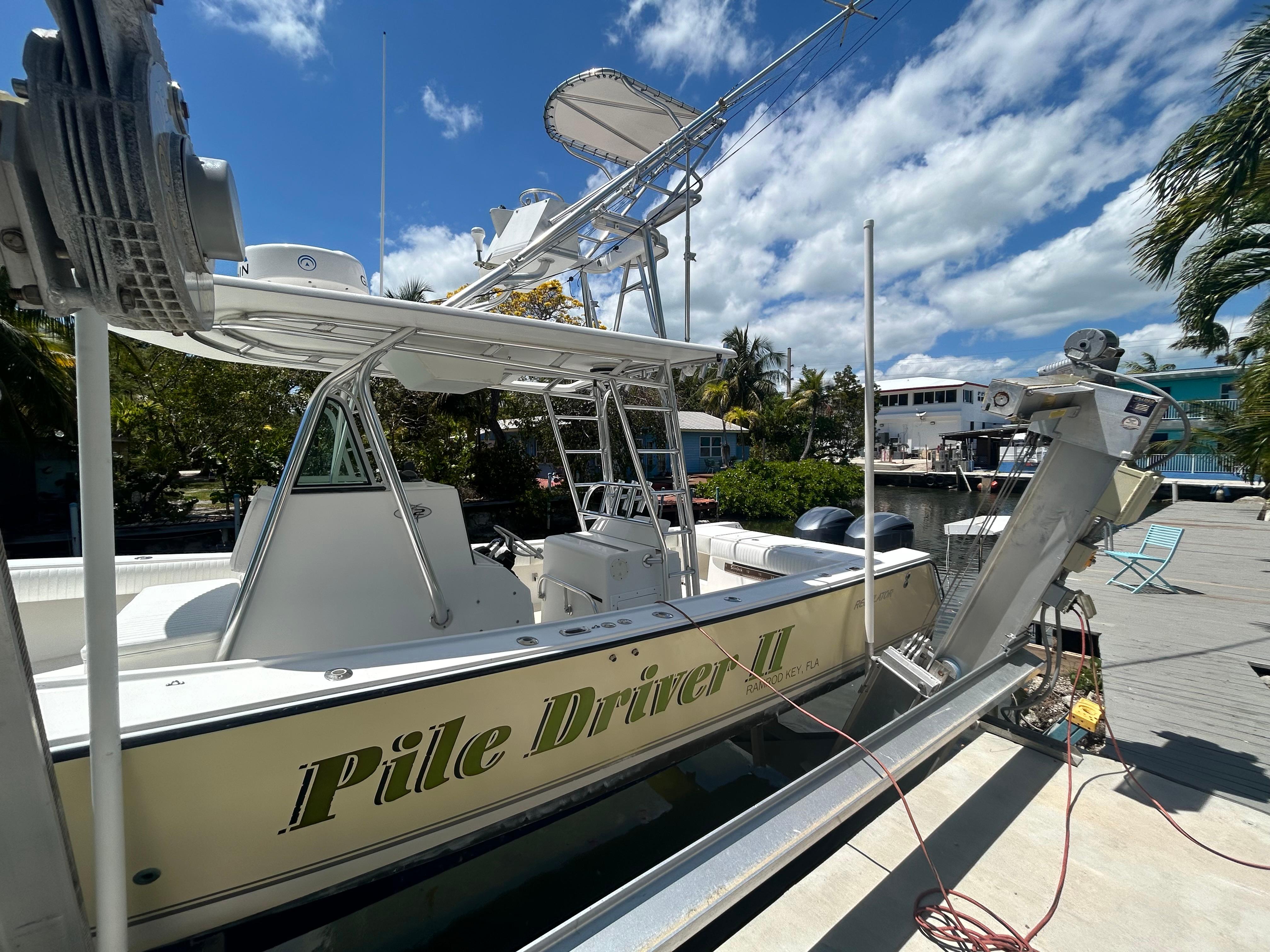 2001 Regulator 32 Center Console - South Jersey Yacht Sales