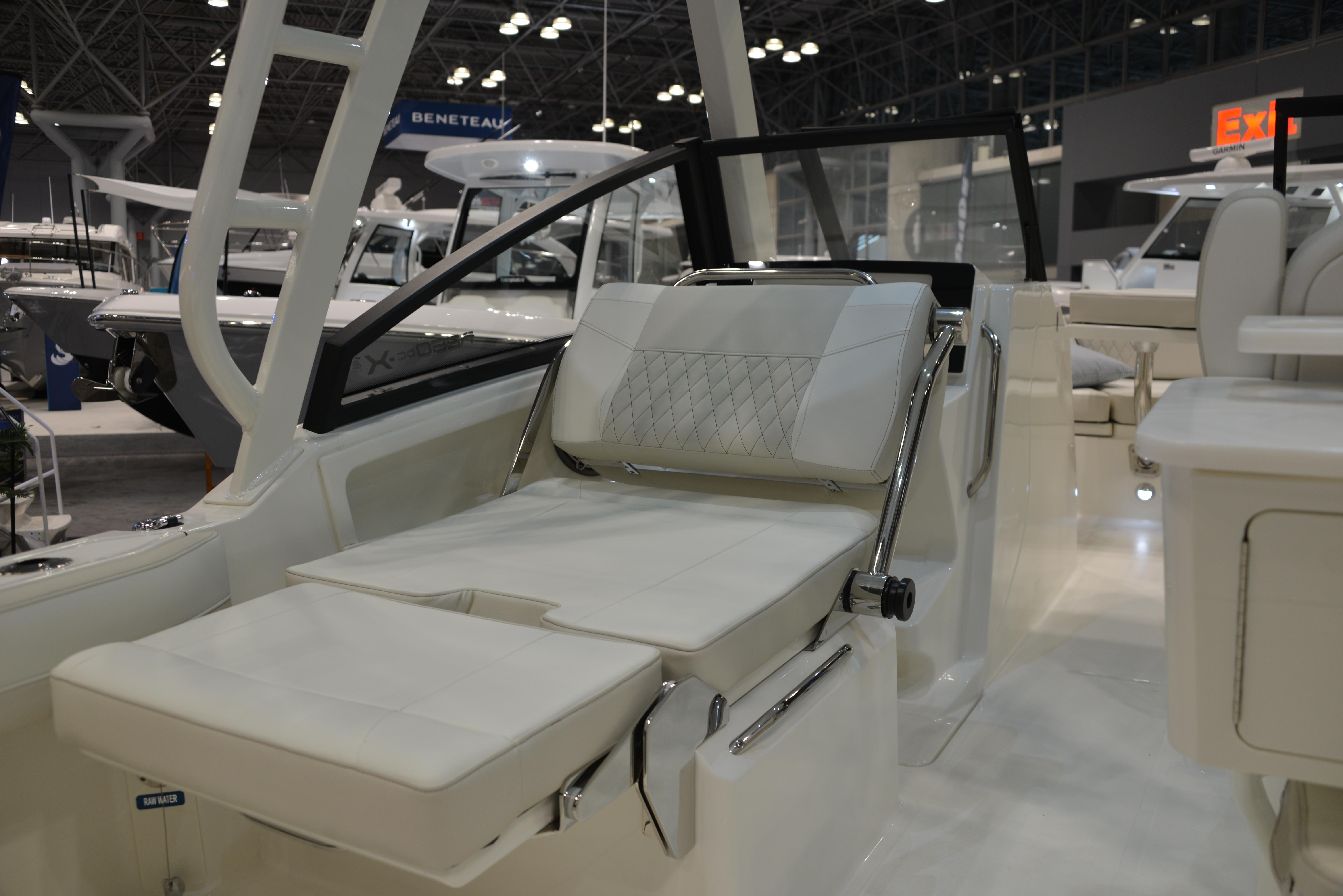 Yacht for Sale | 26 World Cat Yachts Lindenhurst, NY | Denison Yacht Sales