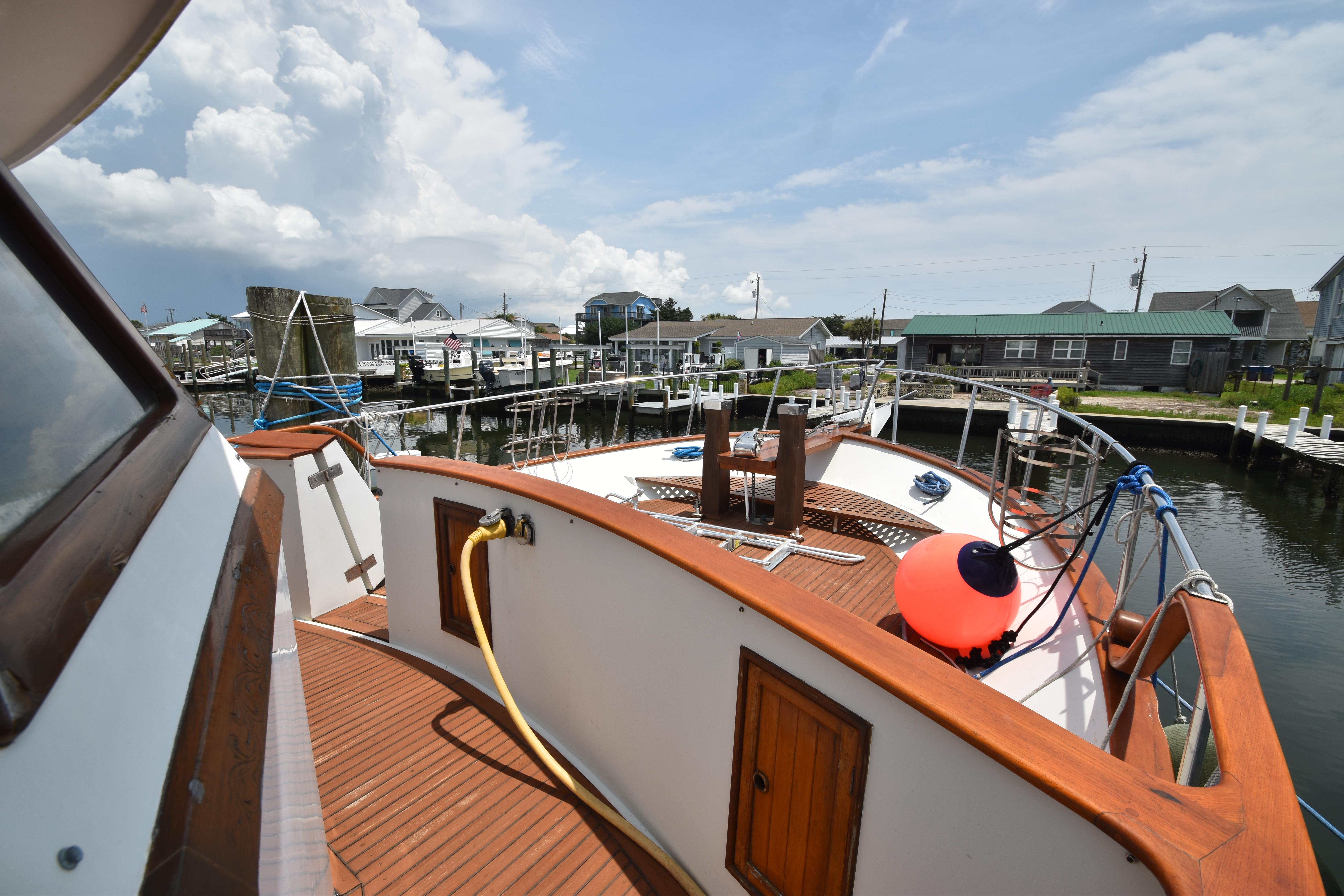 1989 50 Marine Trader Widebody Trawler Motor Yacht Boats for Sale